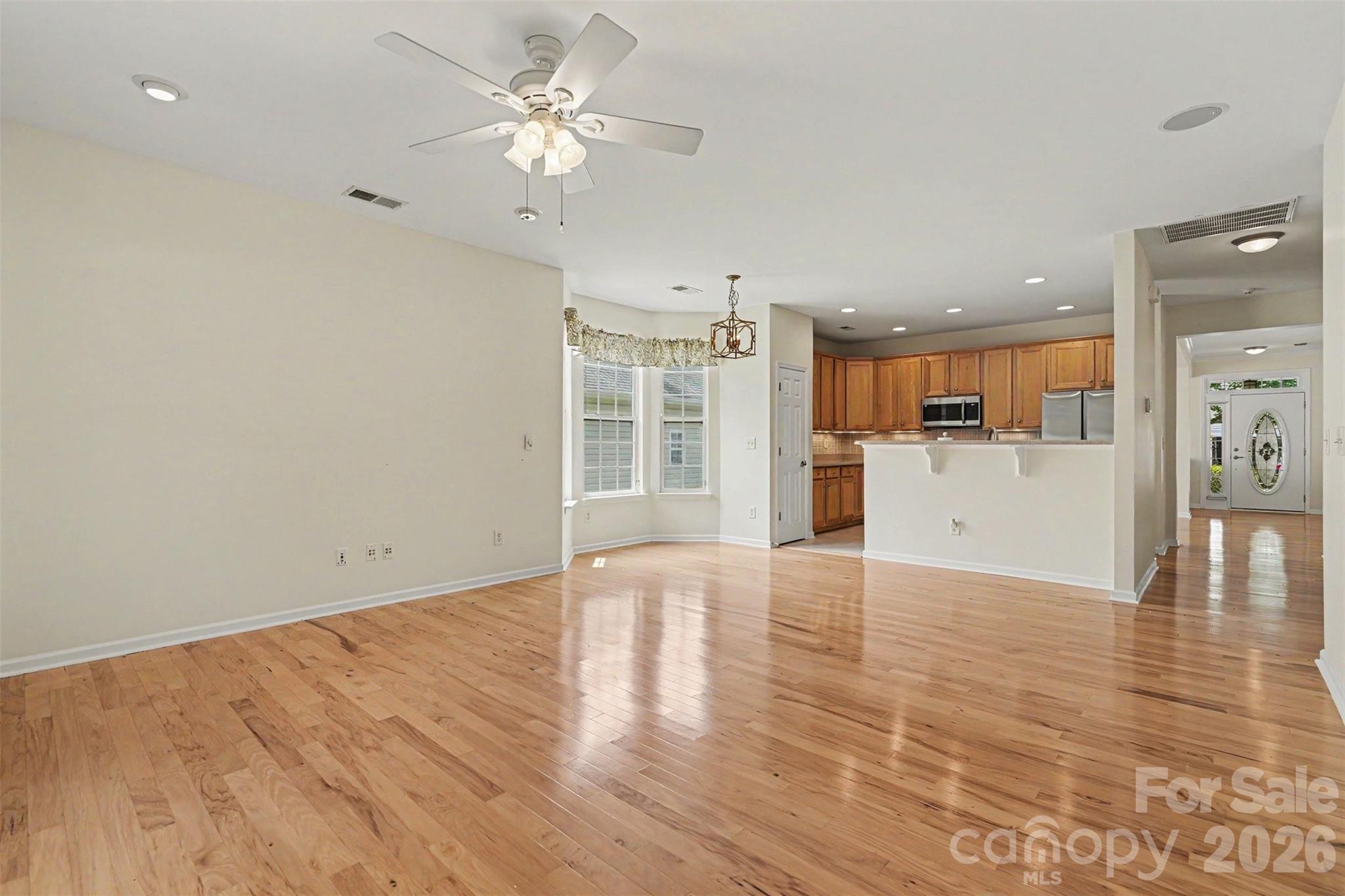 Photo 17 of 877 Platinum Drive, Fort Mill, SC
