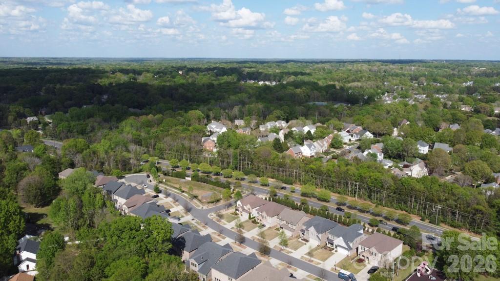 Photo 5 of 2232 Lawton Bluff Road, Charlotte, NC