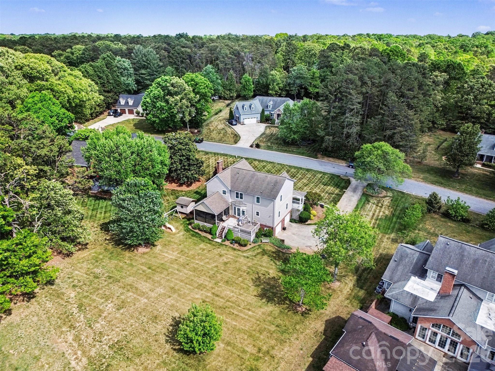 4051 Pinecrest Drive NE, Hickory, NC - photo 41 of 42