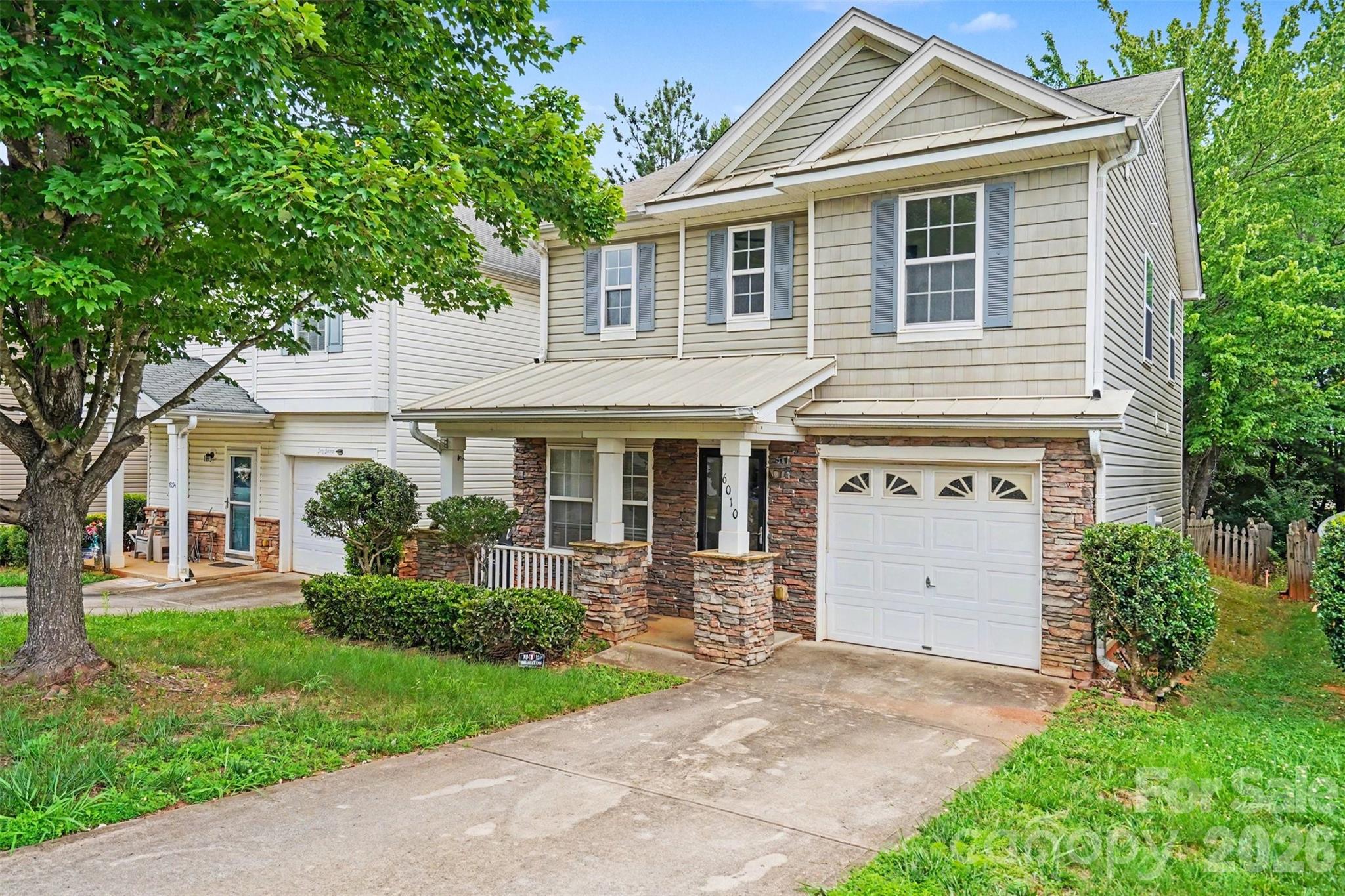 Photo 2 of 6010 Raisin Tree Lane, Charlotte, NC