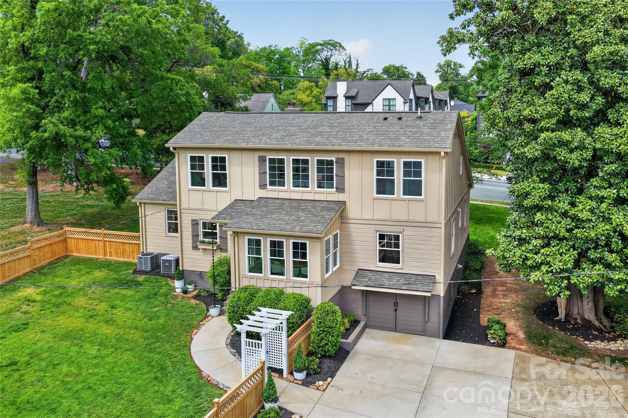 2501 Runnymede Lane, Charlotte, NC - photo 37 of 41