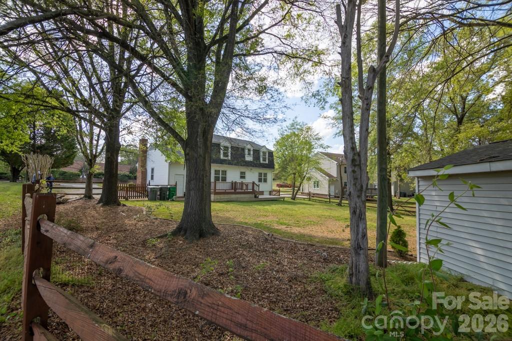 Photo 10 of 2232 Lawton Bluff Road, Charlotte, NC