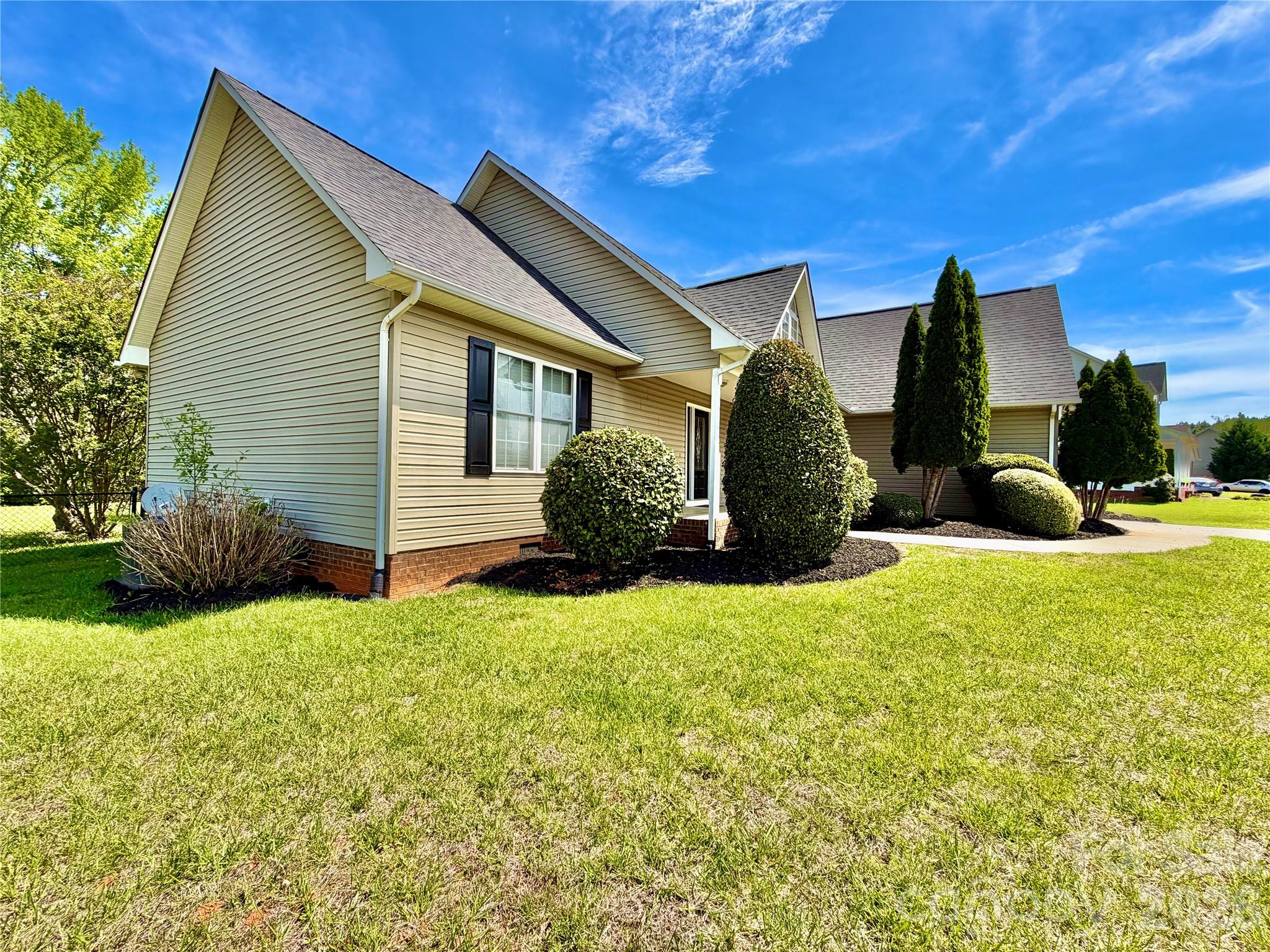 Photo 2 of 1070 Lucky Lane, Salisbury, NC