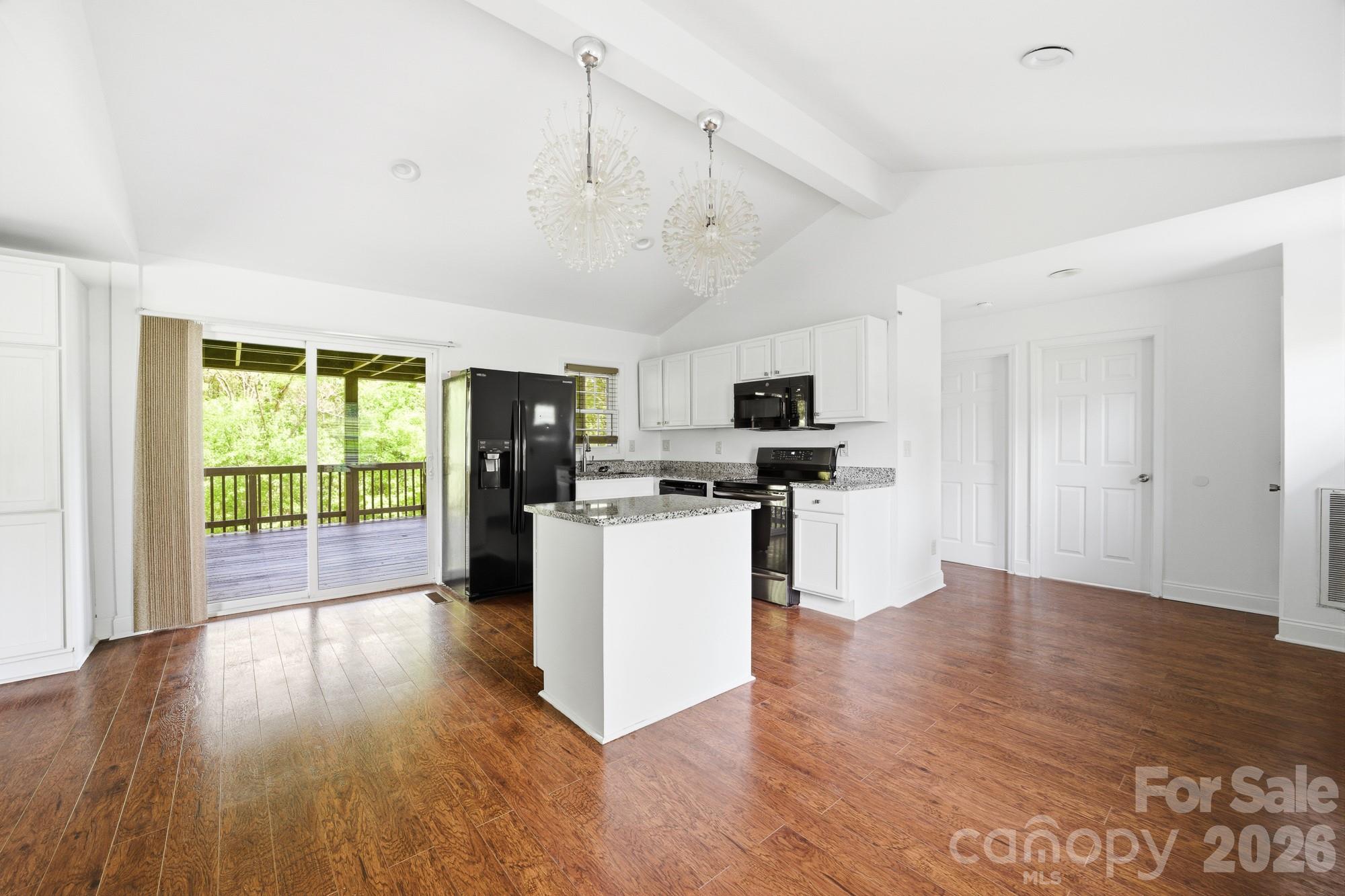 Photo 4 of 219 Breezewood Drive, Charlotte, NC
