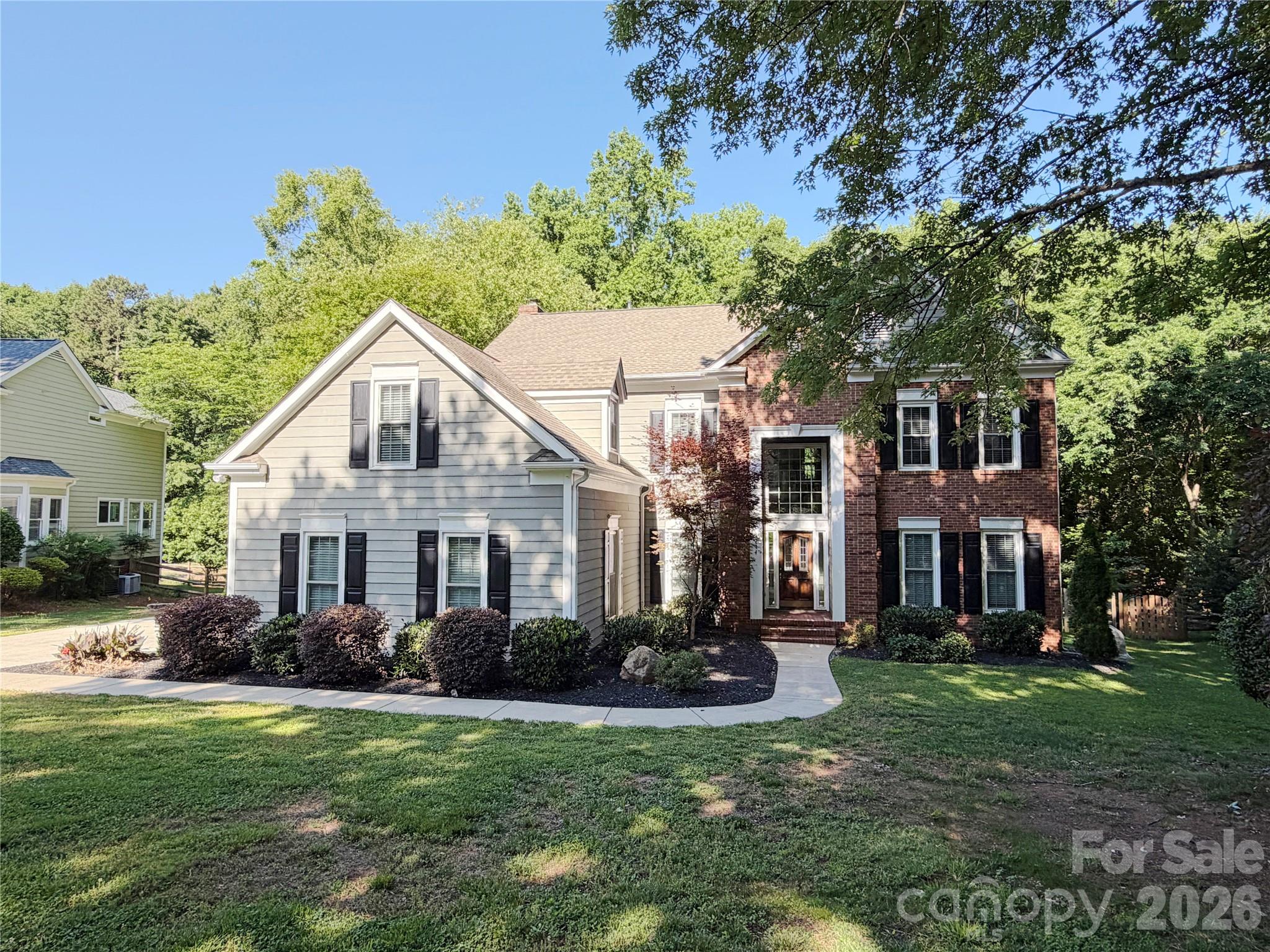 4714 Avonwood Lane, Charlotte, NC - photo 2 of 47