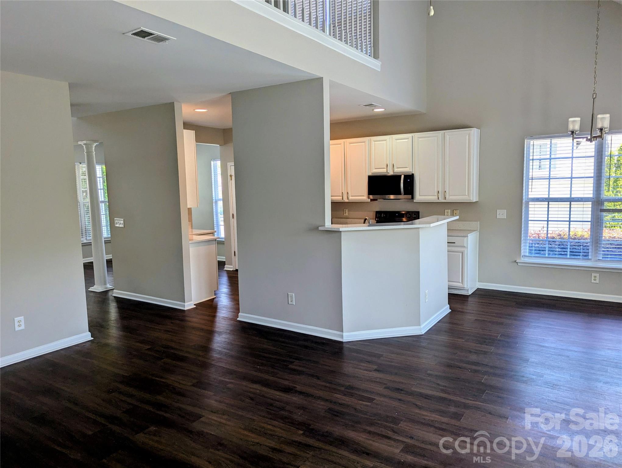 Photo 9 of 10932 Stone Trail Road, Charlotte, NC