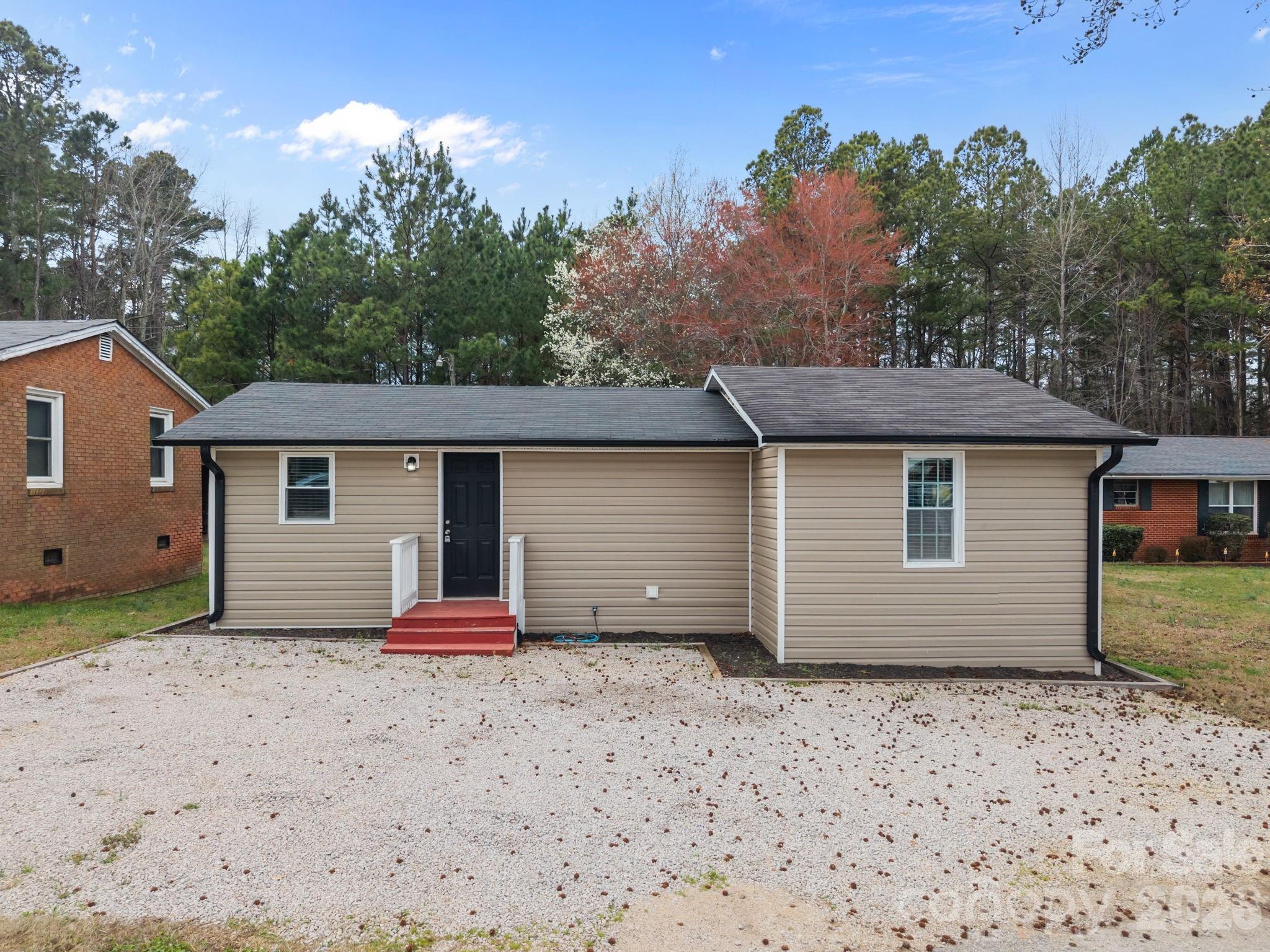 319 N Arnold Street, Pageland, SC