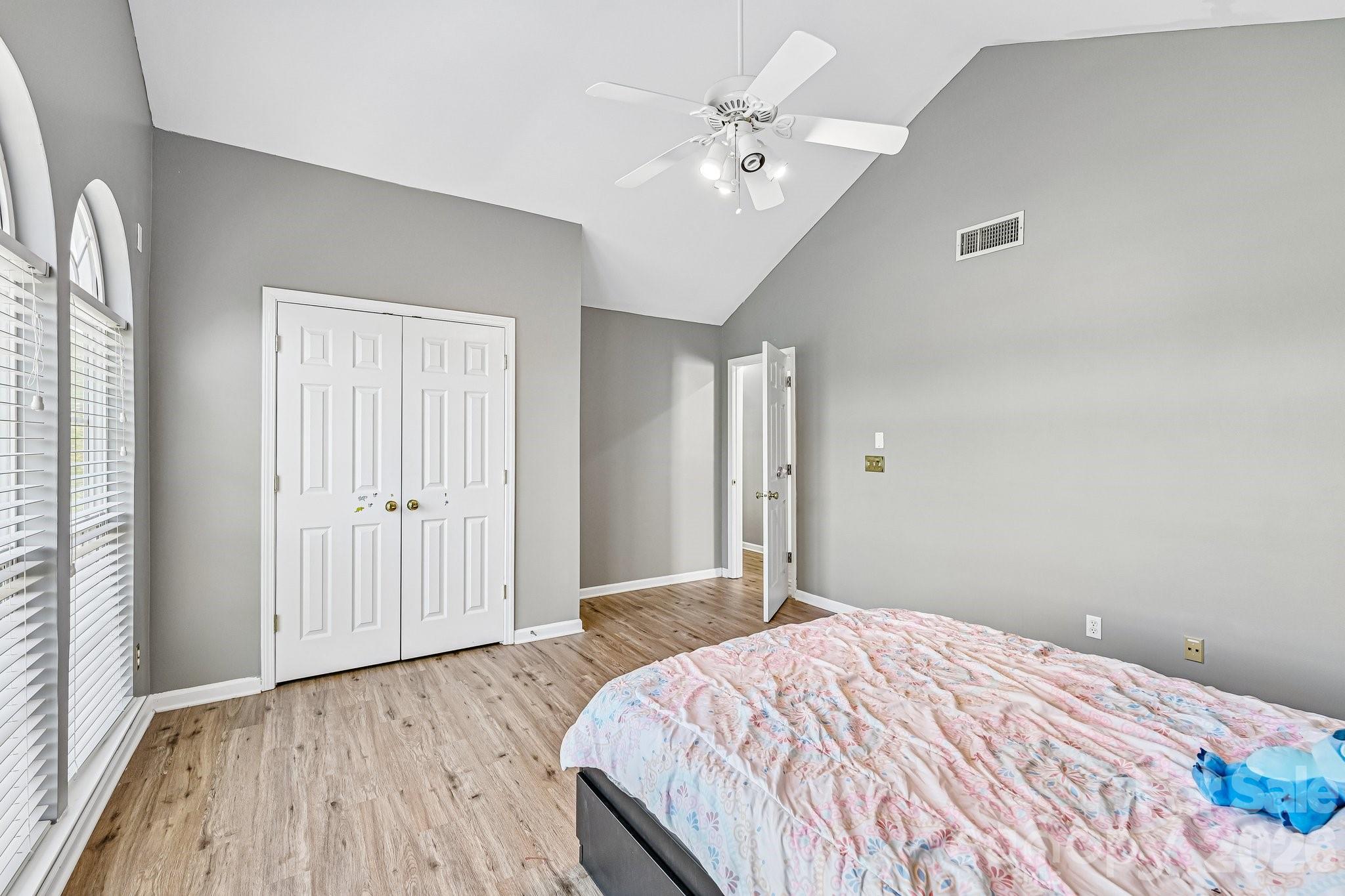 5755 Cambridge Bay Drive, Charlotte, NC - photo 35 of 48