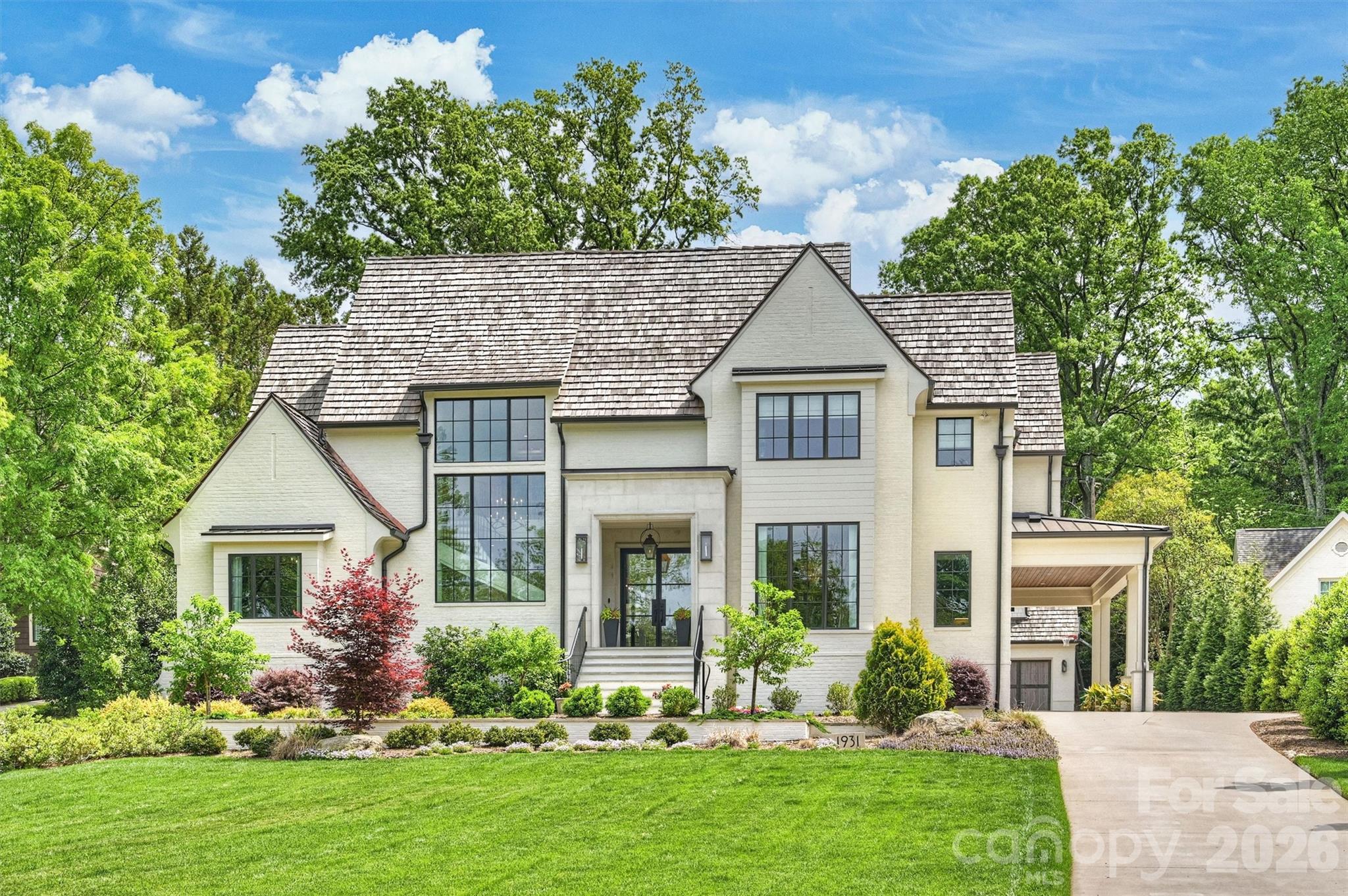 Exterior of 1931 Shoreham Drive, Charlotte, NC