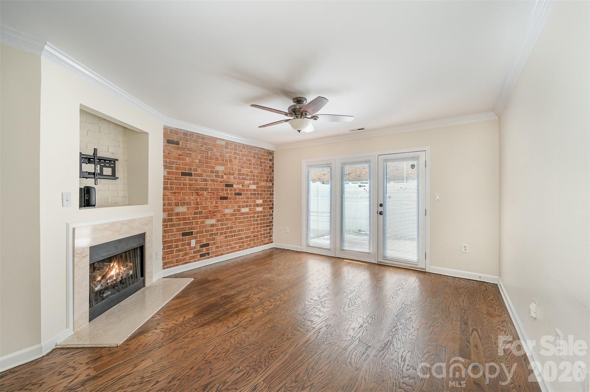 Photo 4 of 1218 Green Oaks LaneE, Charlotte, NC