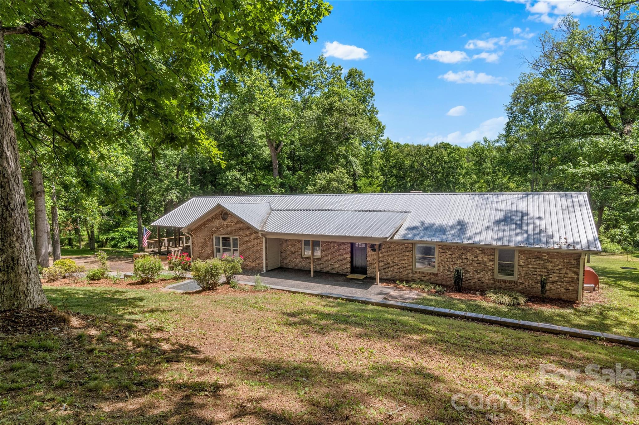 Photo 2 of 142 Pioneer Road, Harmony, NC