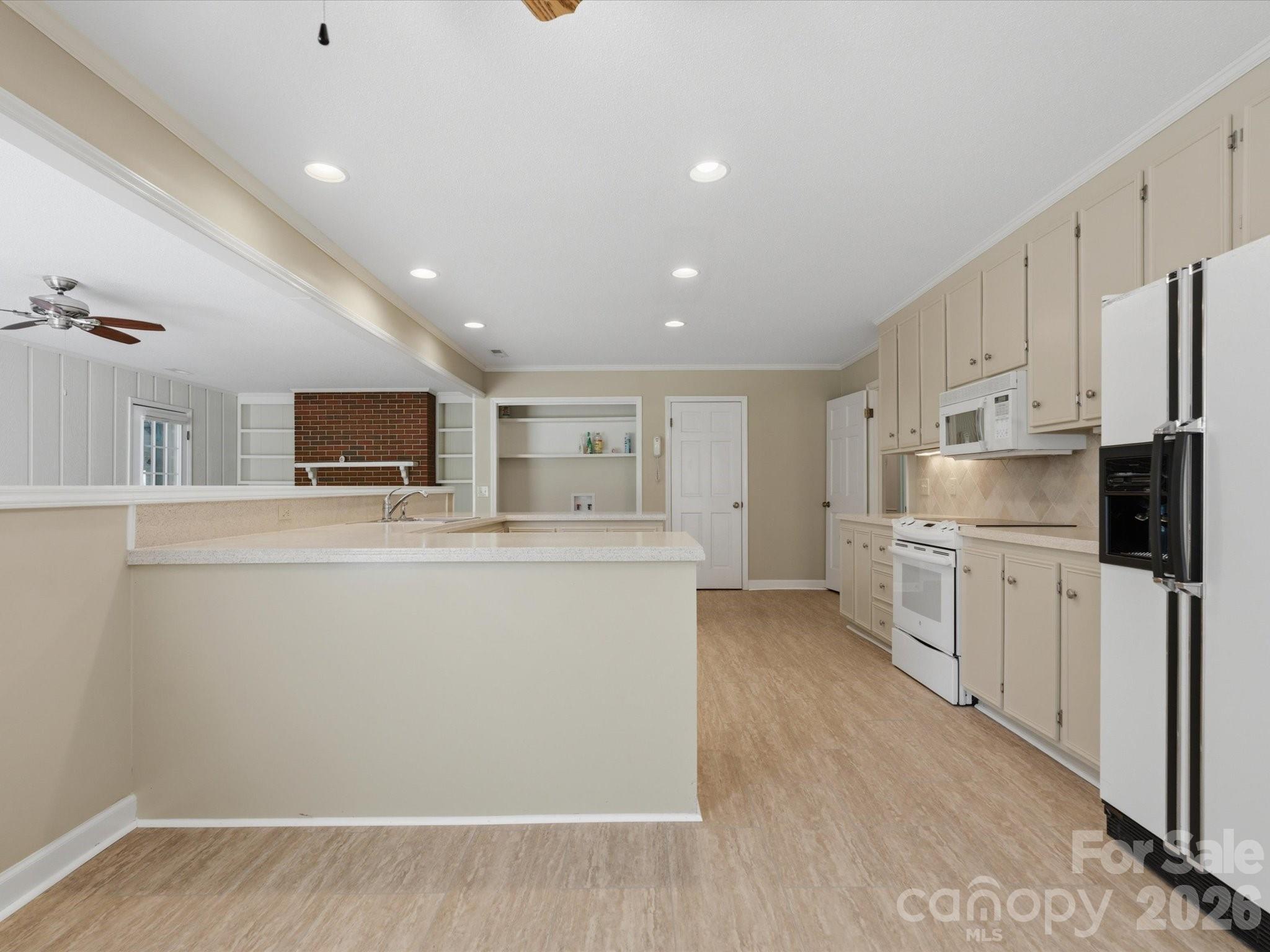 1020 Longreen Drive, Kernersville, NC - photo 17 of 47