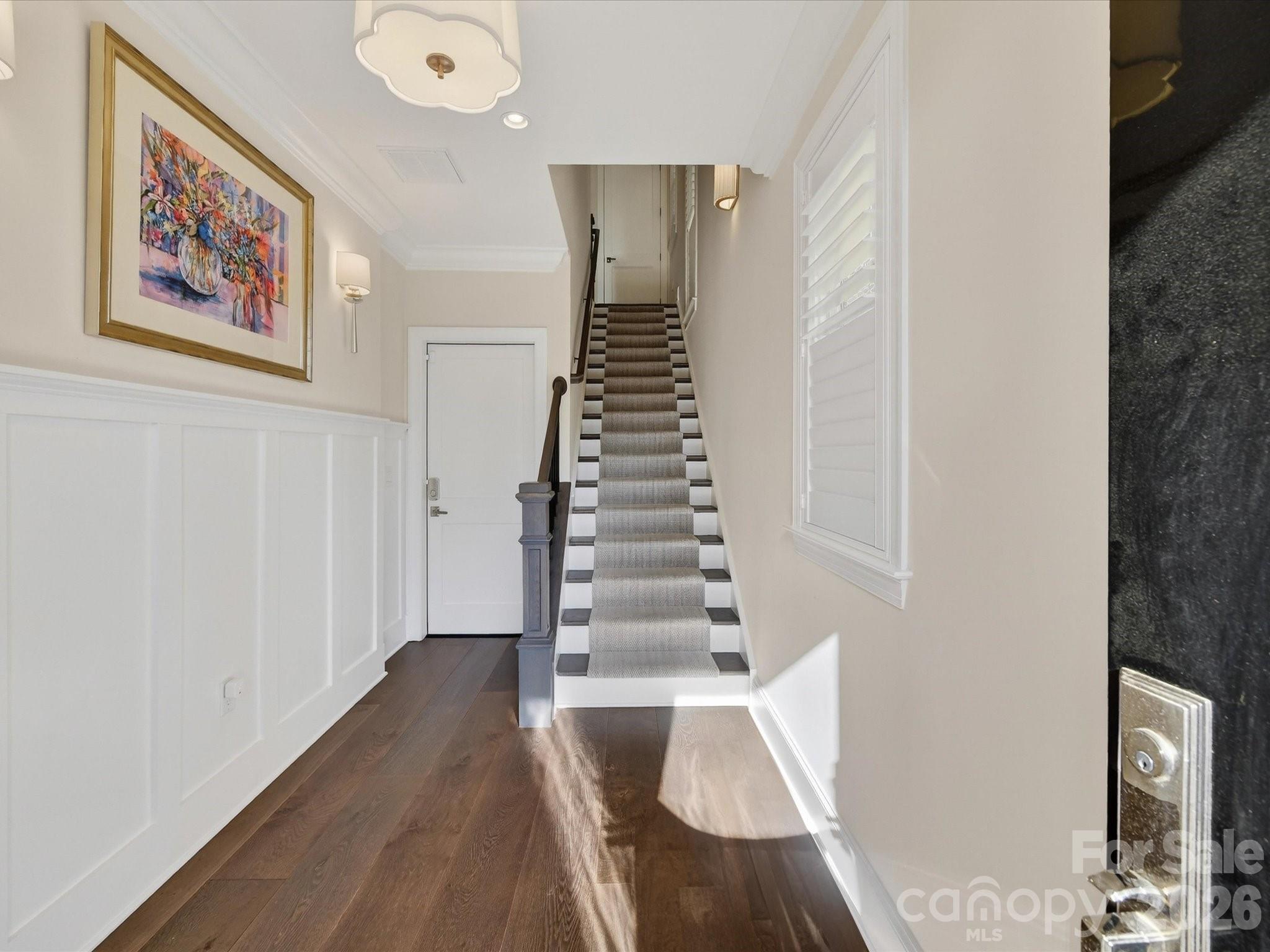 3074 Selwyn Avenue, Charlotte, NC - photo 6 of 39