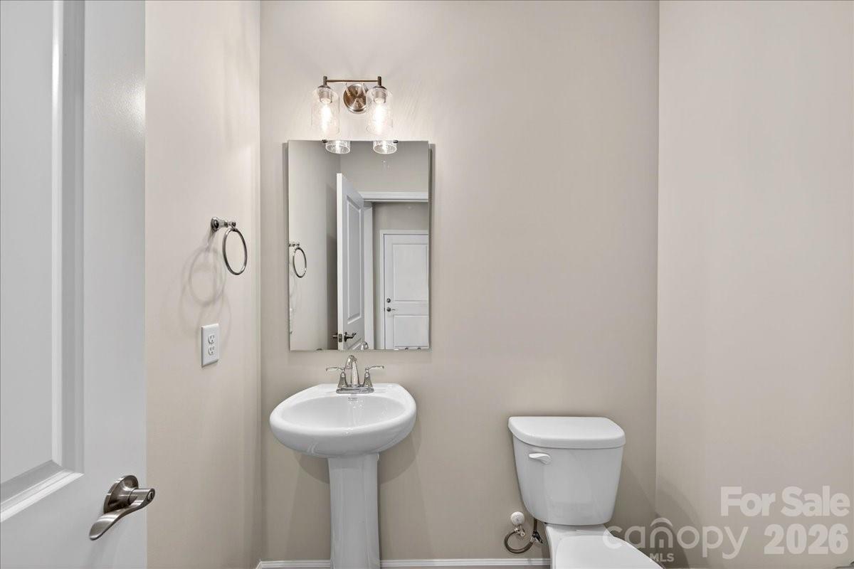 Photo 16 of 8426 Discovery Lane, Charlotte, NC