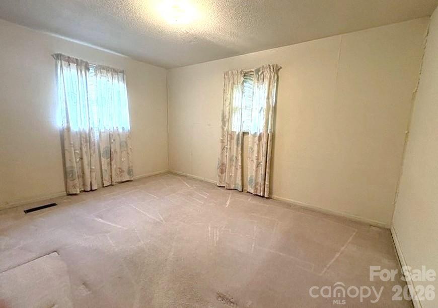 Photo 17 of 723 Kings Mountain Street, Clover, SC