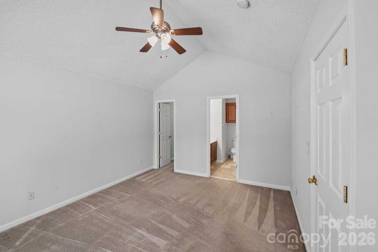 Photo 14 of 8221 Christmas Court, Charlotte, NC