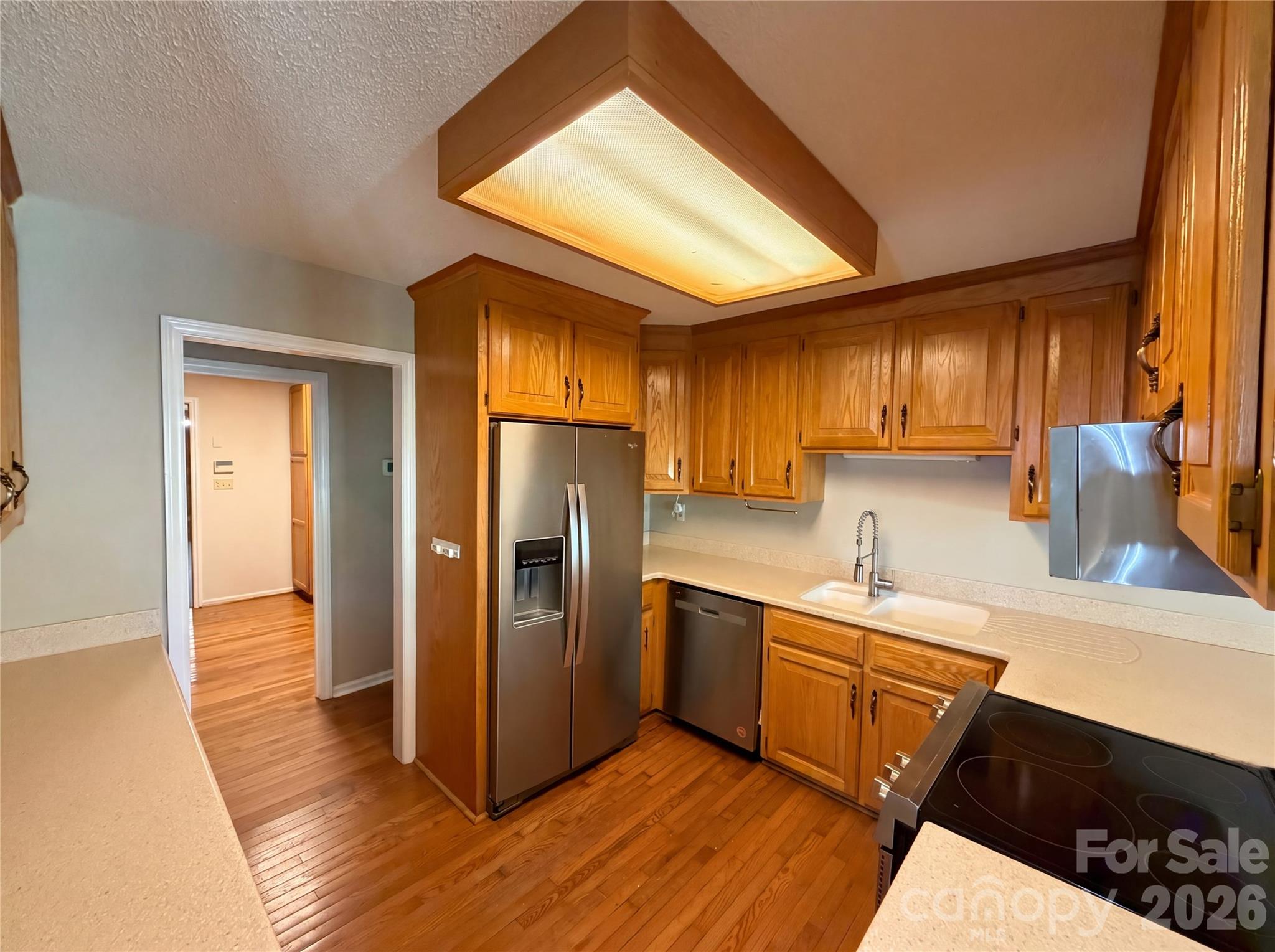 8400 Chestnut Oak Court, Harrisburg, NC - photo 2 of 30