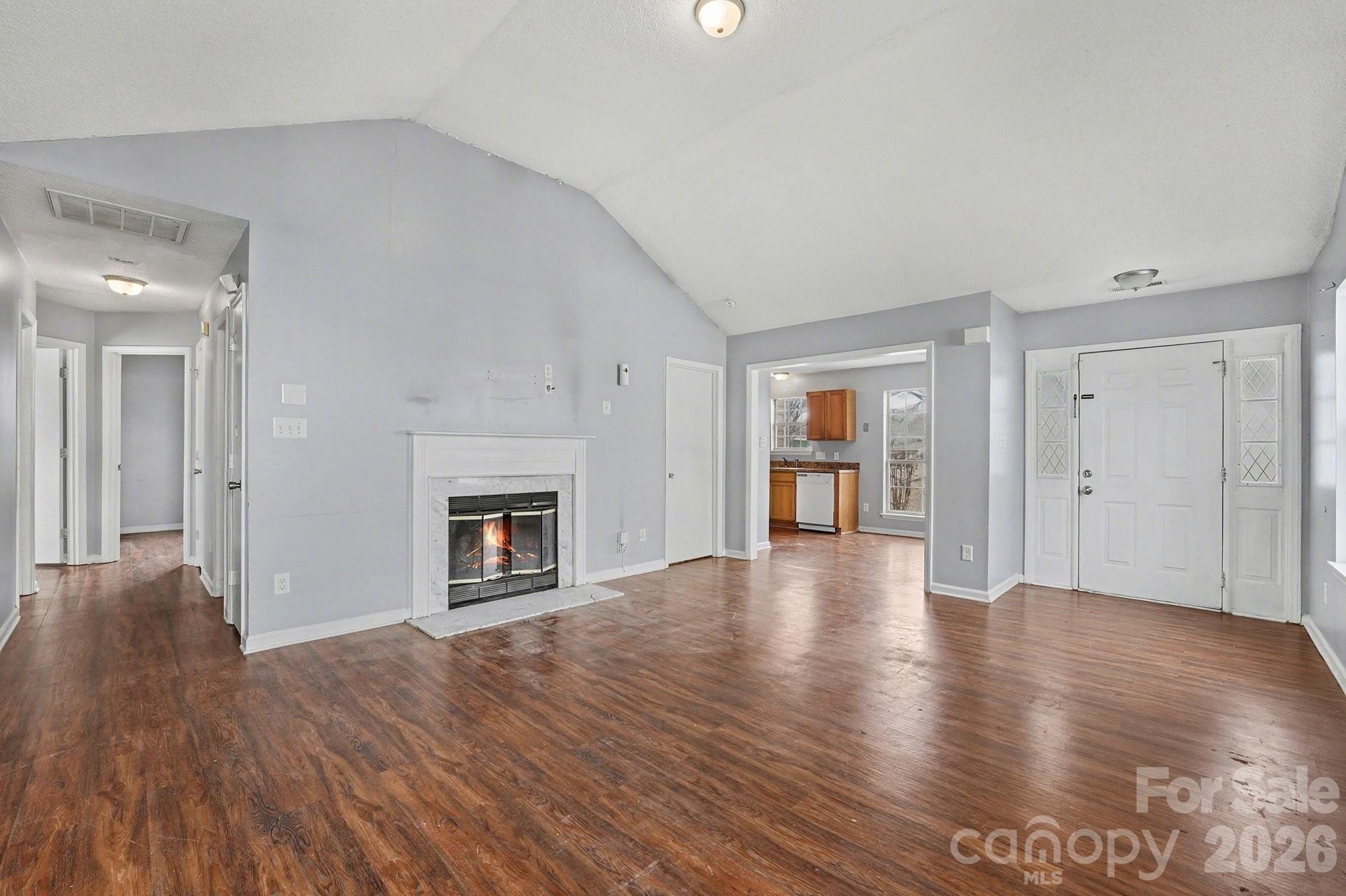 Photo 4 of 1709 Jeffrey Bryan Drive, Charlotte, NC