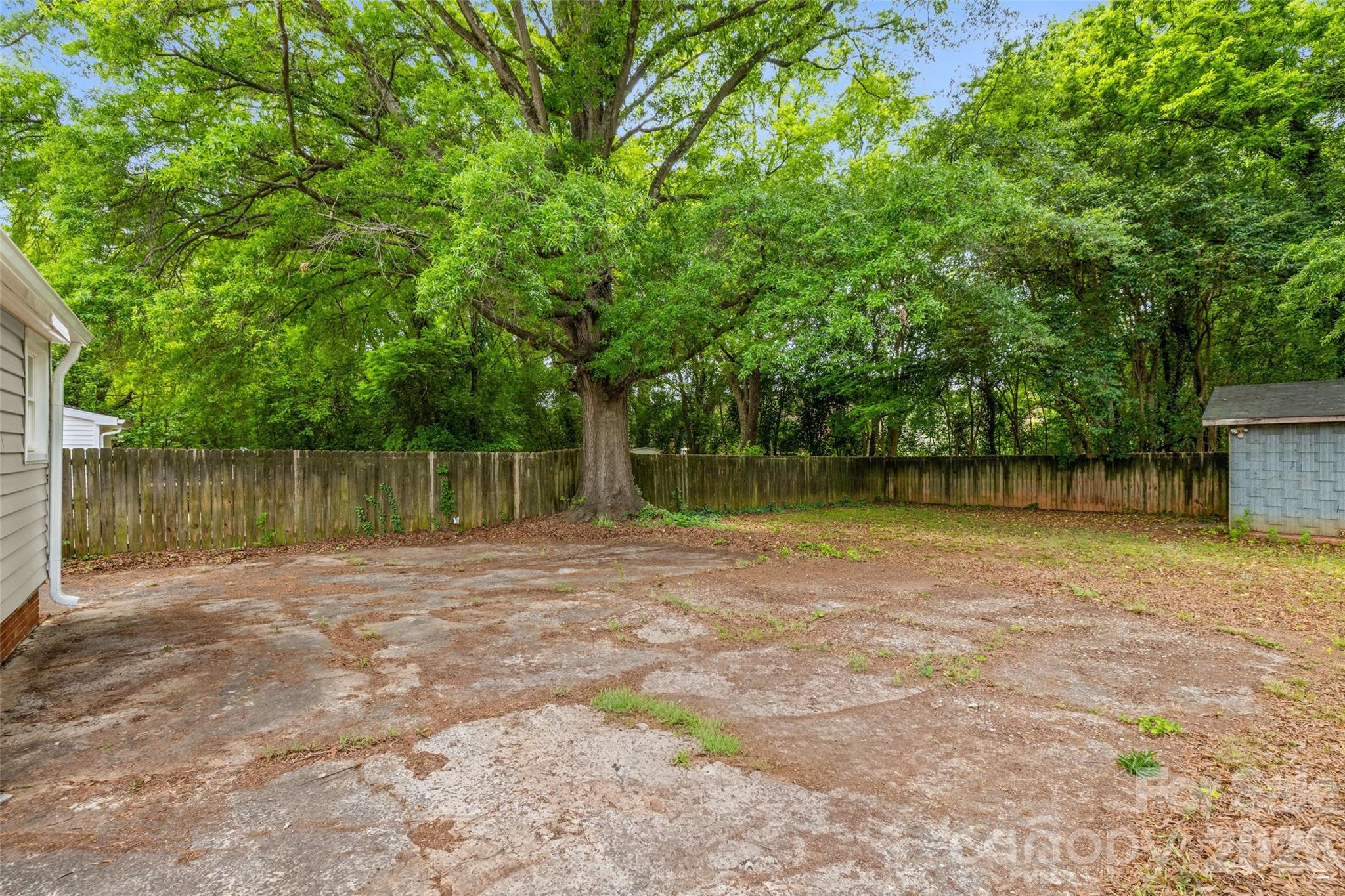 Photo 24 of 2242 Markham Court, Charlotte, NC