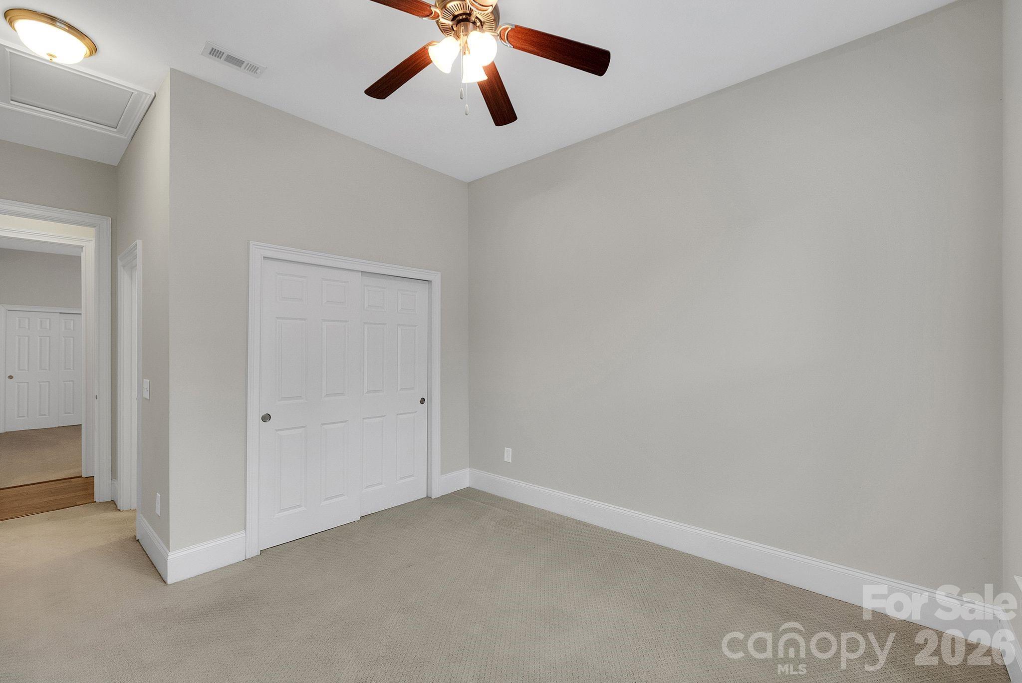 Photo 21 of 14920 High Bluff Court, Charlotte, NC