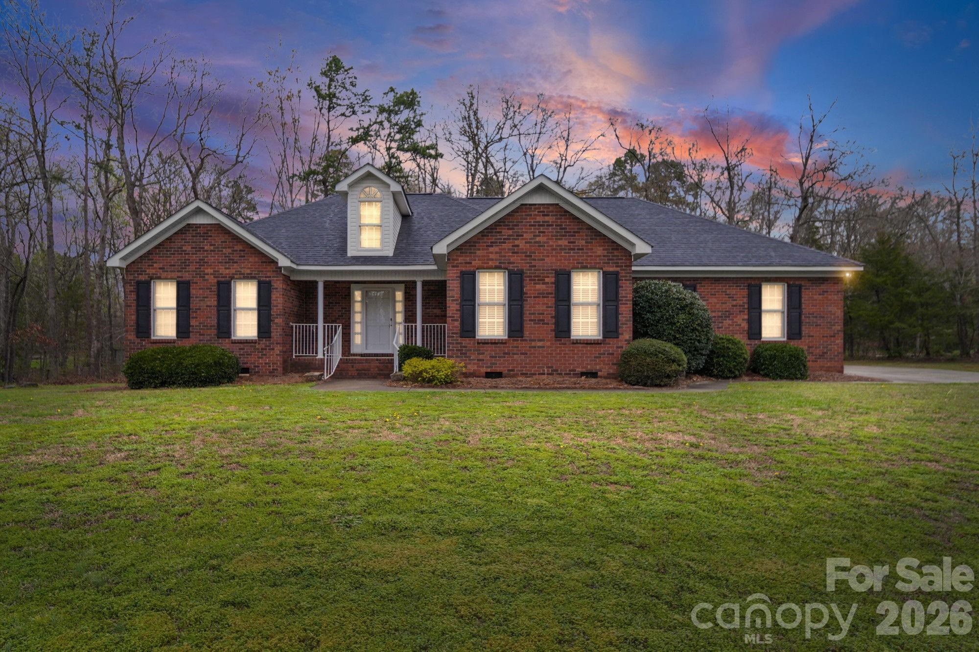 410 W Elm Street, Wingate, NC