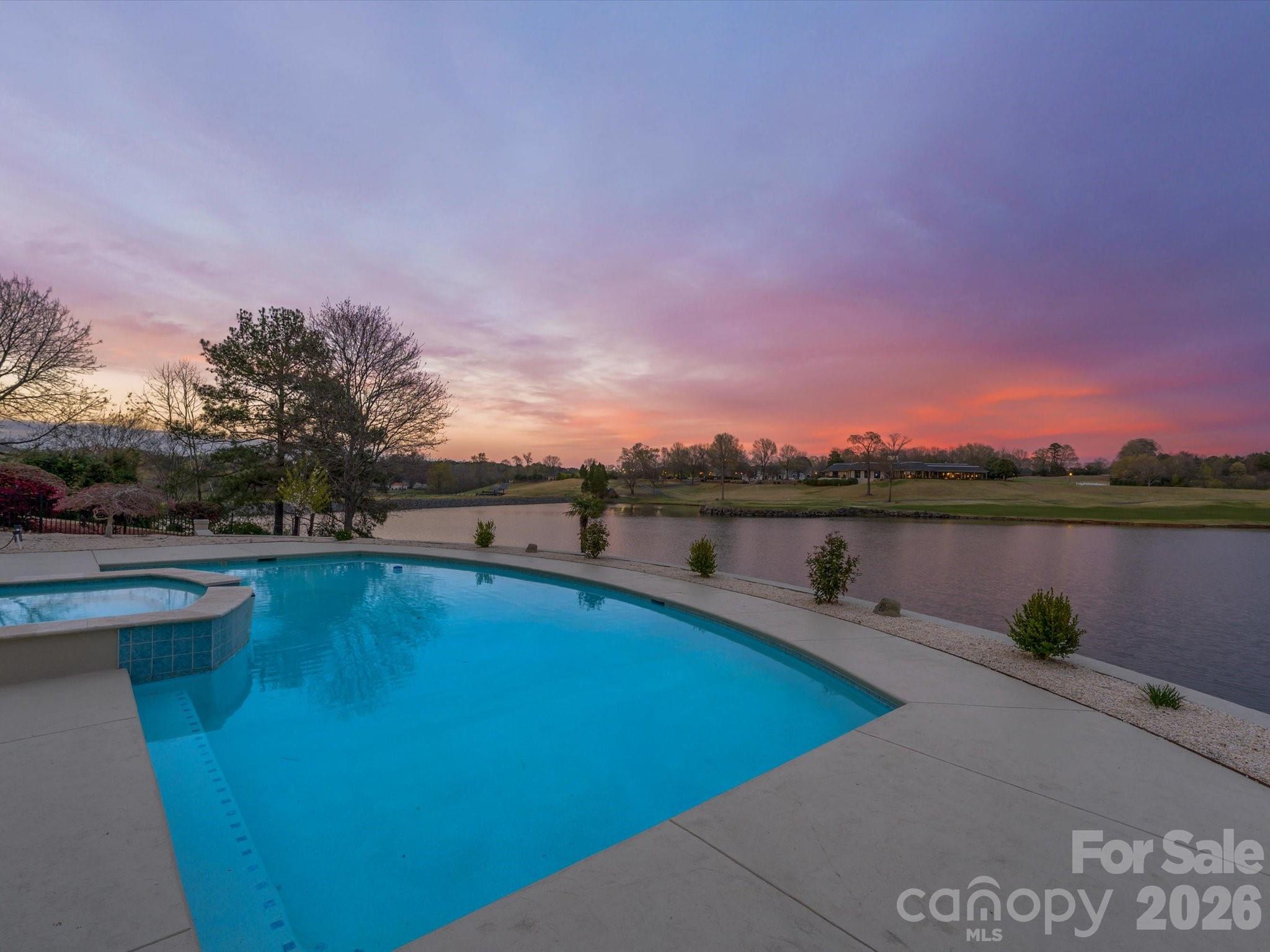 6905 Shinnecock Hill Lane, Charlotte, NC - photo 6 of 49