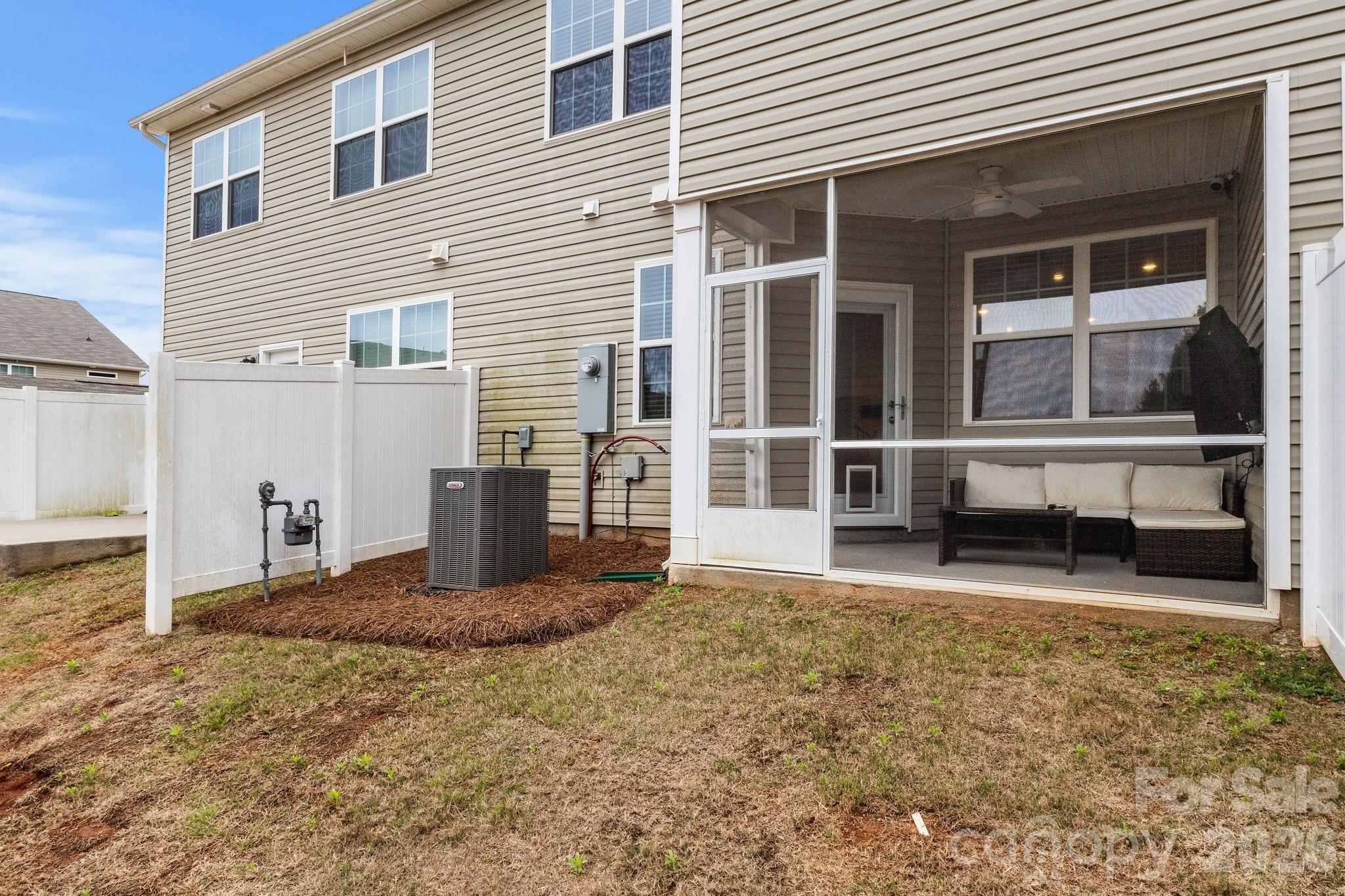 Photo 26 of 14136 Castle Nook Drive, Charlotte, NC