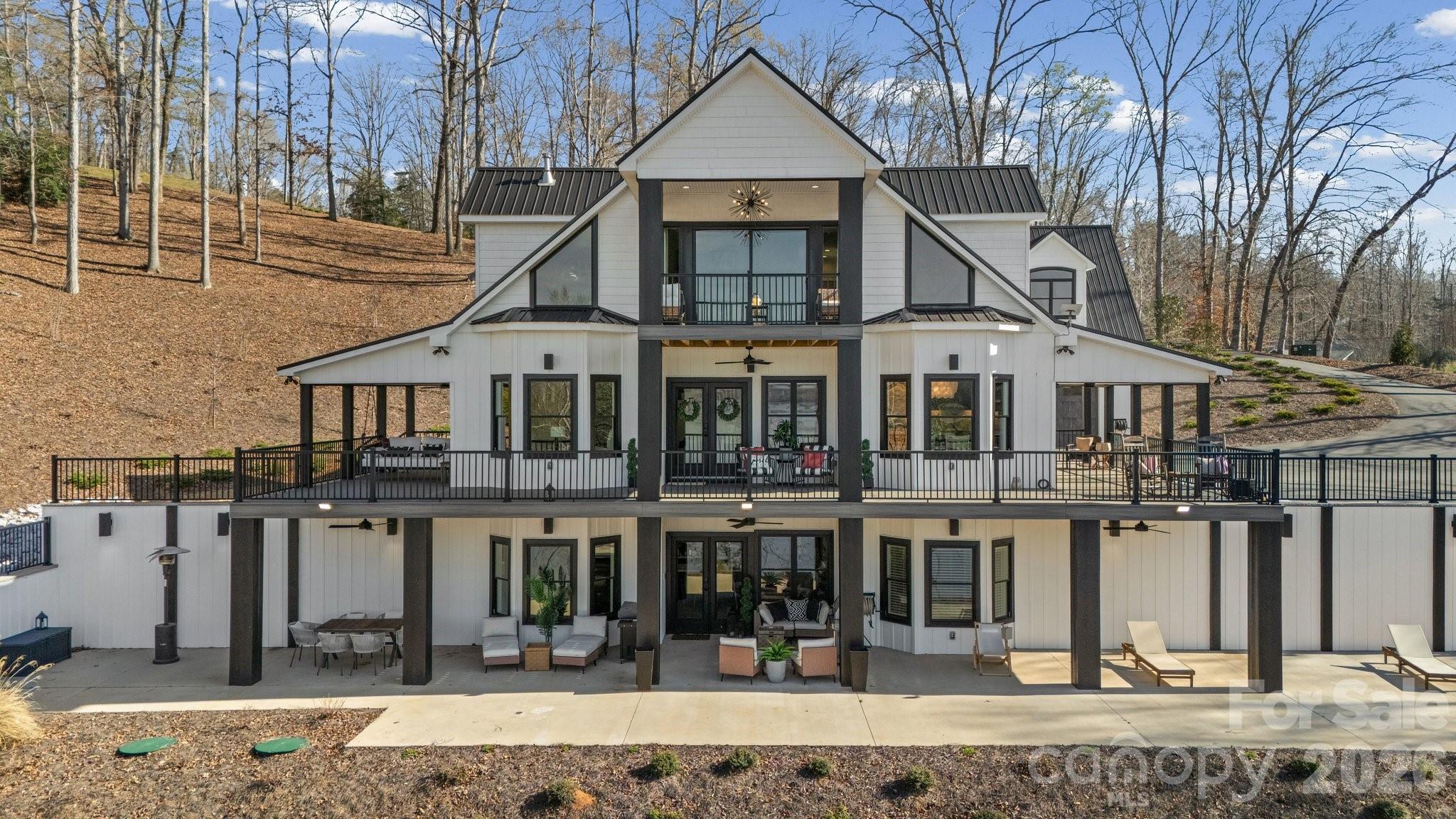 587 Carolina Drive, Troy, NC