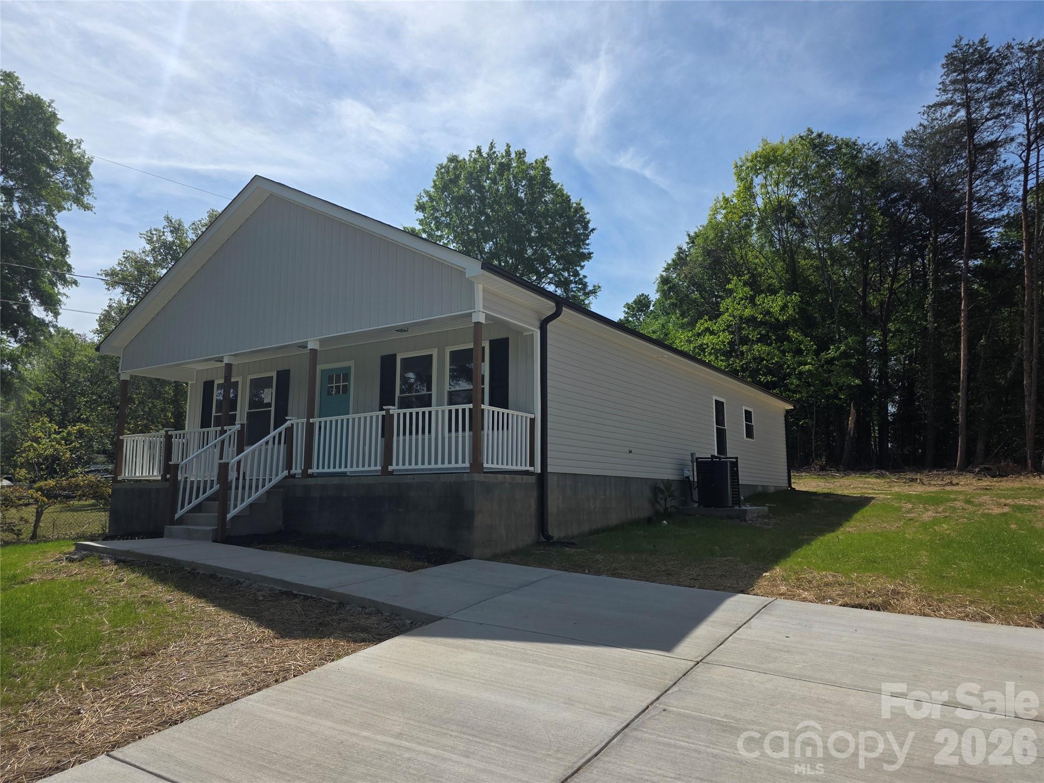 Photo 4 of 316 Zion Church Road, Clover, SC