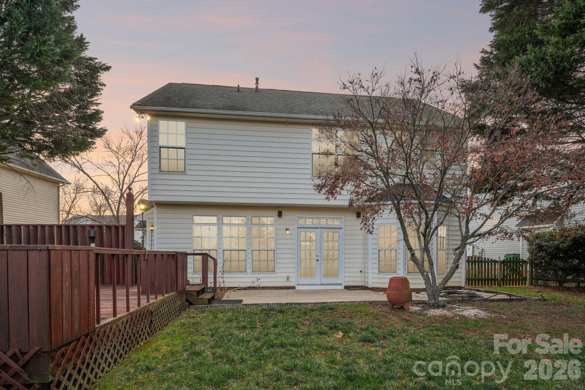 9533 Autumn Applause Drive, Charlotte, NC - photo 4 of 44