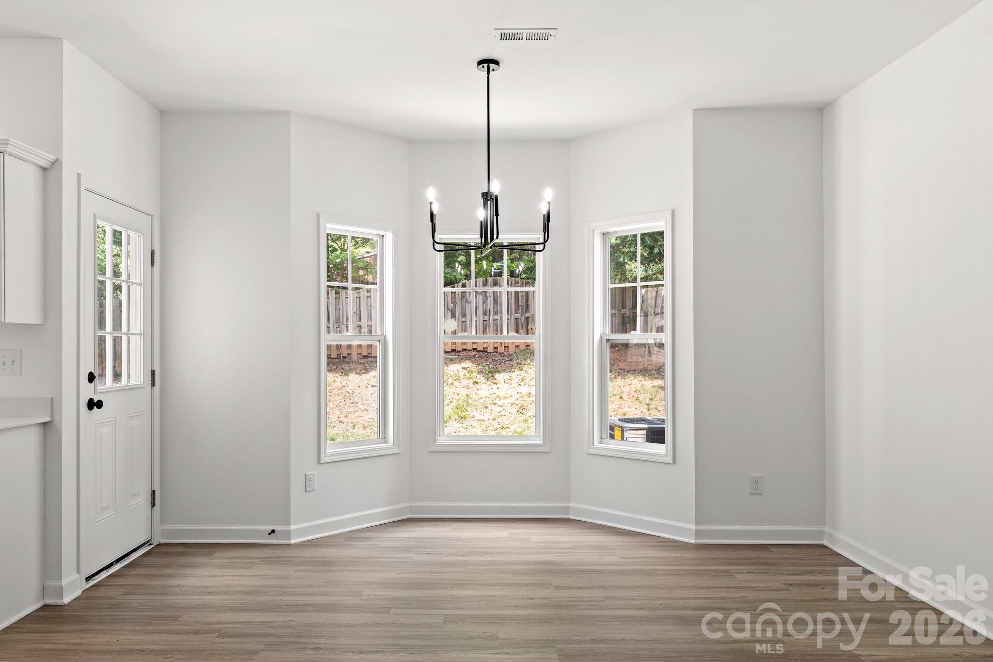 5536 Franklin Springs Circle, Charlotte, NC - photo 8 of 34