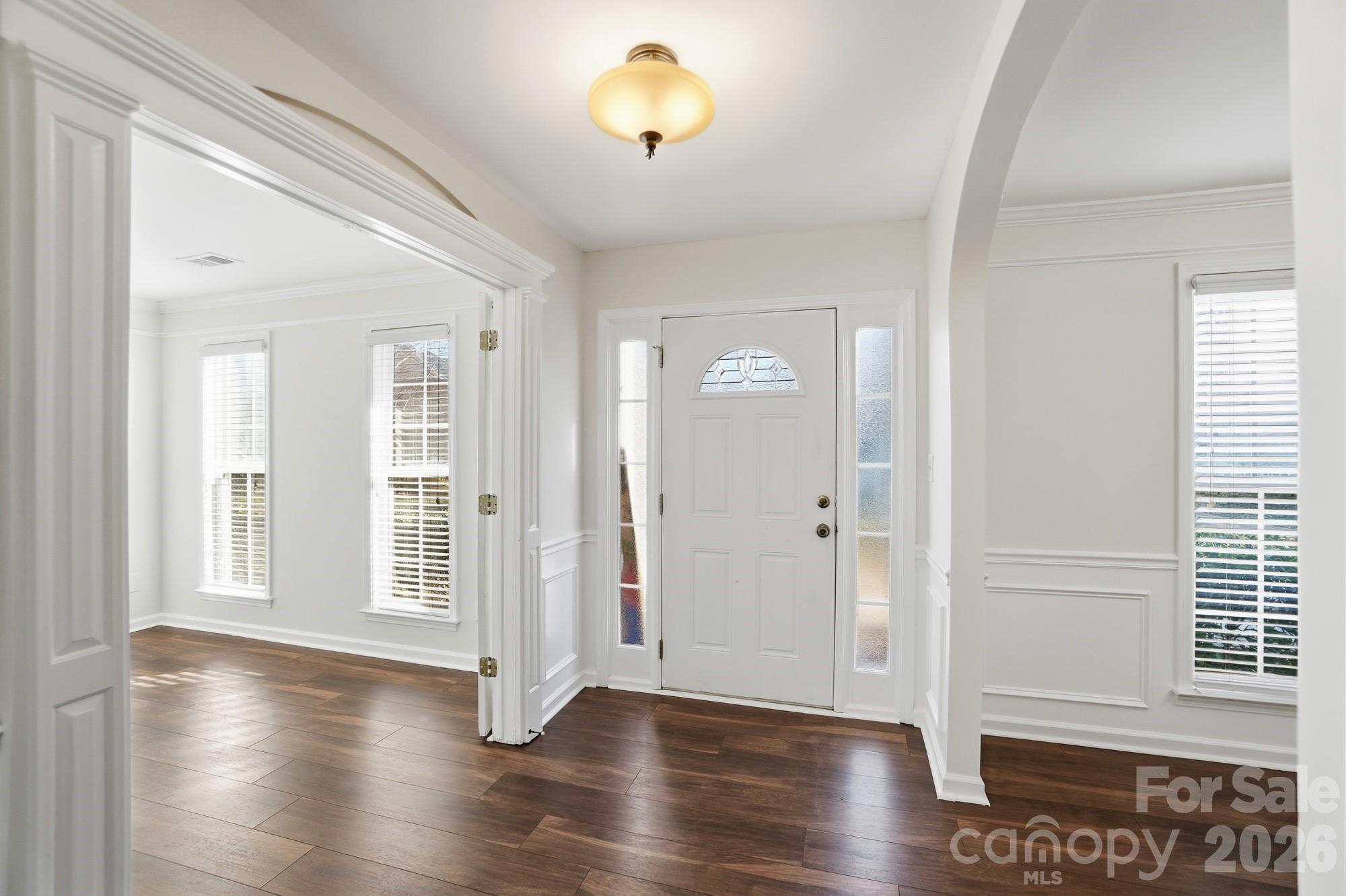 8805 Red Tail Court, Charlotte, NC - photo 3 of 37