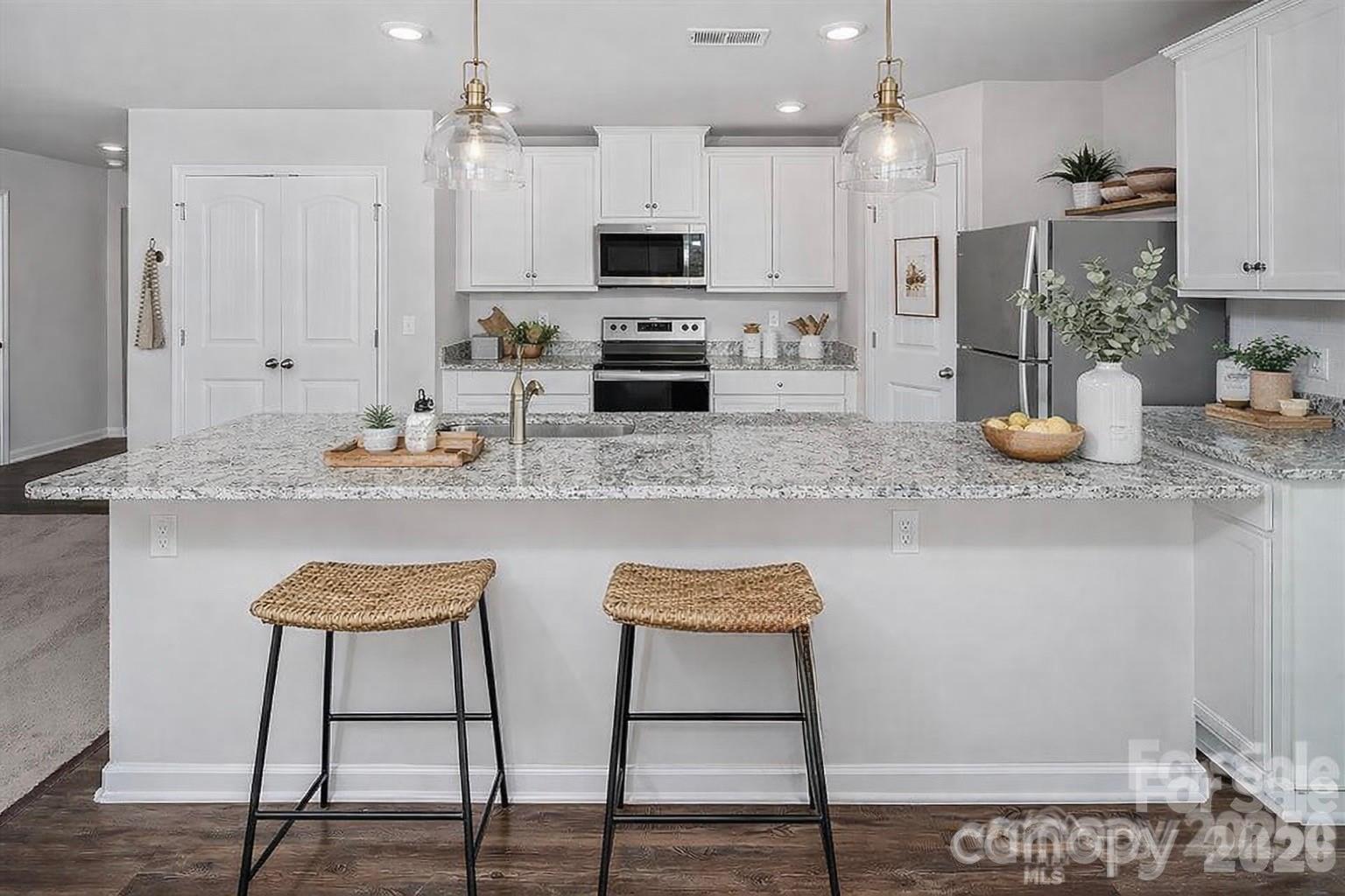 Photo 3 of 1216 Nia Road, Charlotte, NC