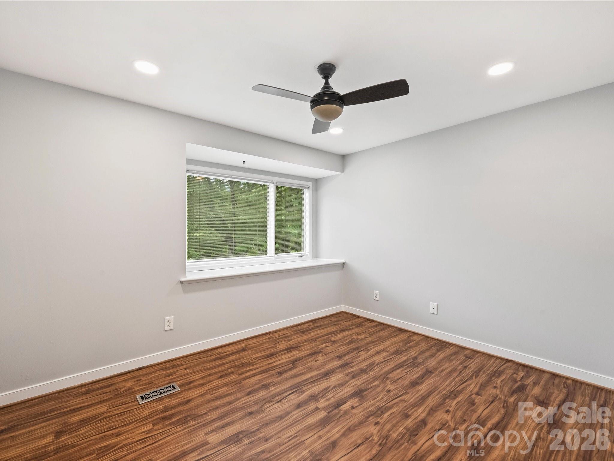 Photo 25 of 6434 Brandonwood Court, Charlotte, NC
