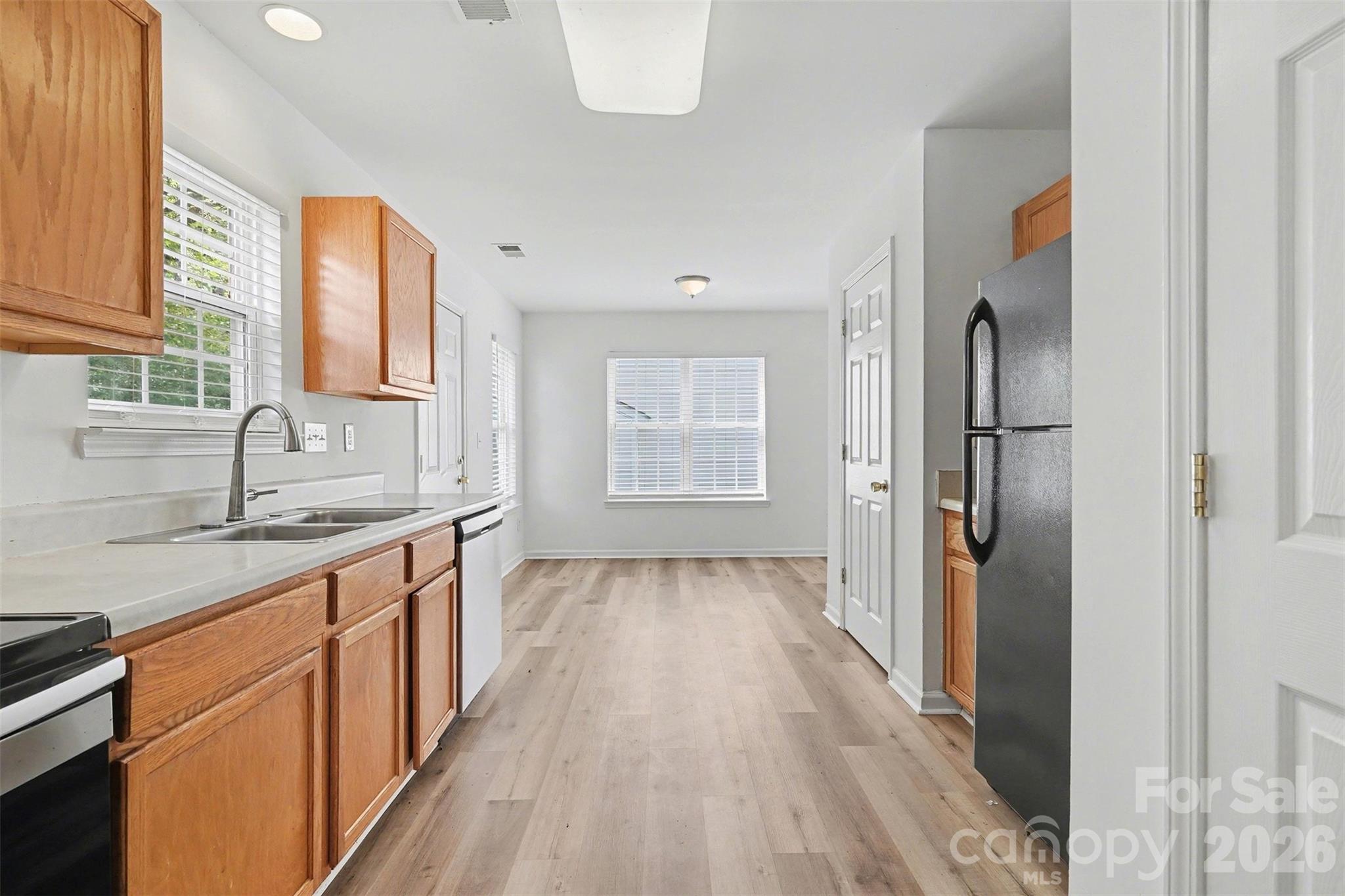 Photo 12 of 1215 Mcallister Drive, Charlotte, NC
