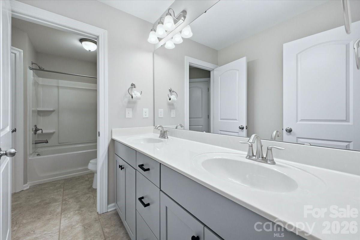 Photo 21 of 5618 Stonewells Drive, Charlotte, NC
