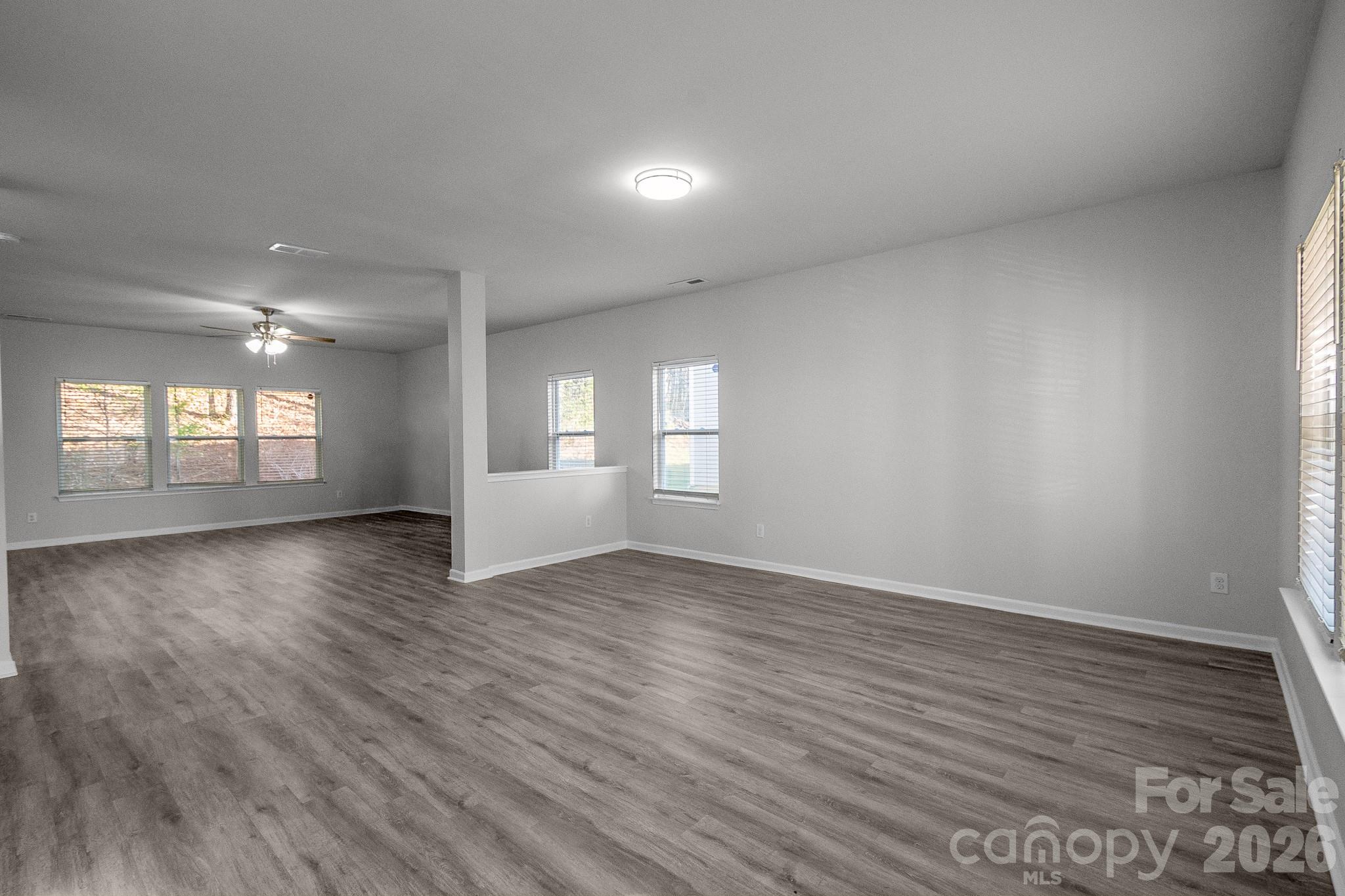 Photo 2 of 3308 Lemongrass Lane, Charlotte, NC