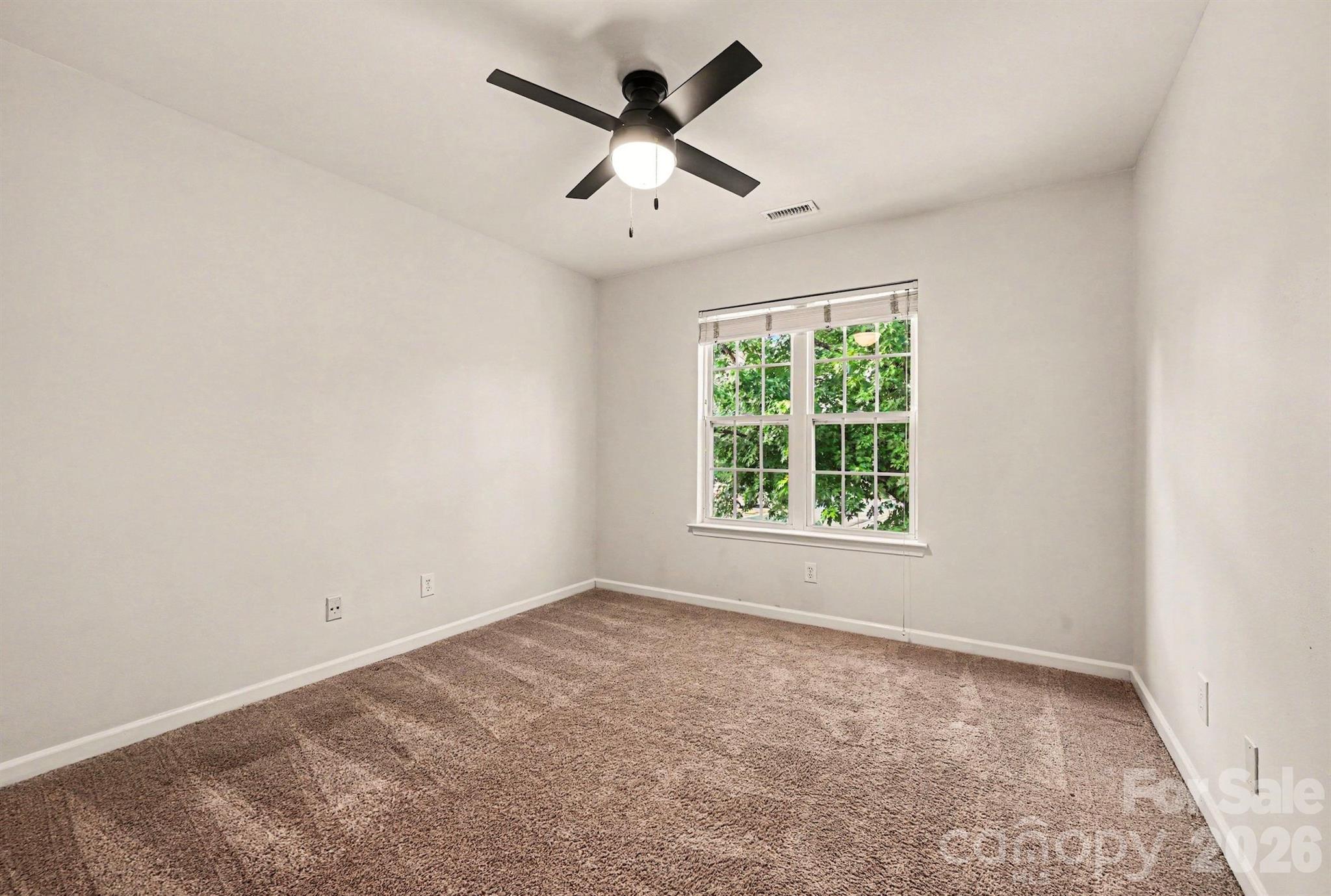 Photo 17 of 9902 Highlands Crossing Drive, Charlotte, NC
