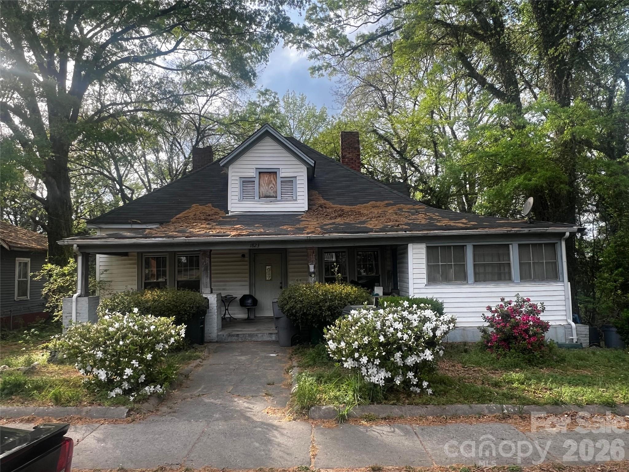 Home for sale at 1823 Seigle Avenue, Charlotte, NC — photo 1 of 1