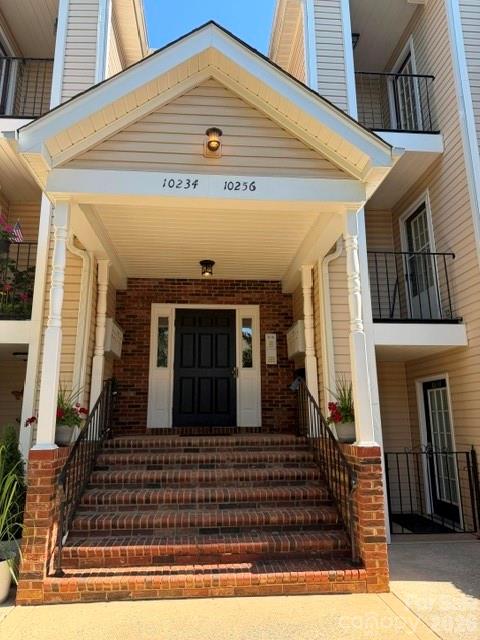 Photo 2 of 10244 Rose Meadow Lane, Charlotte, NC