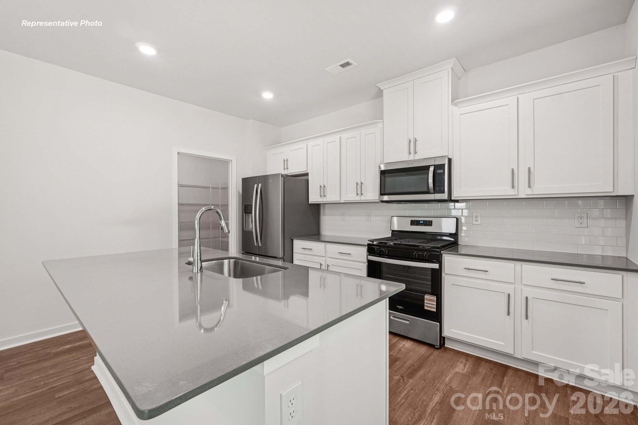 Photo 9 of 5124 Parker Forest Drive, Charlotte, NC
