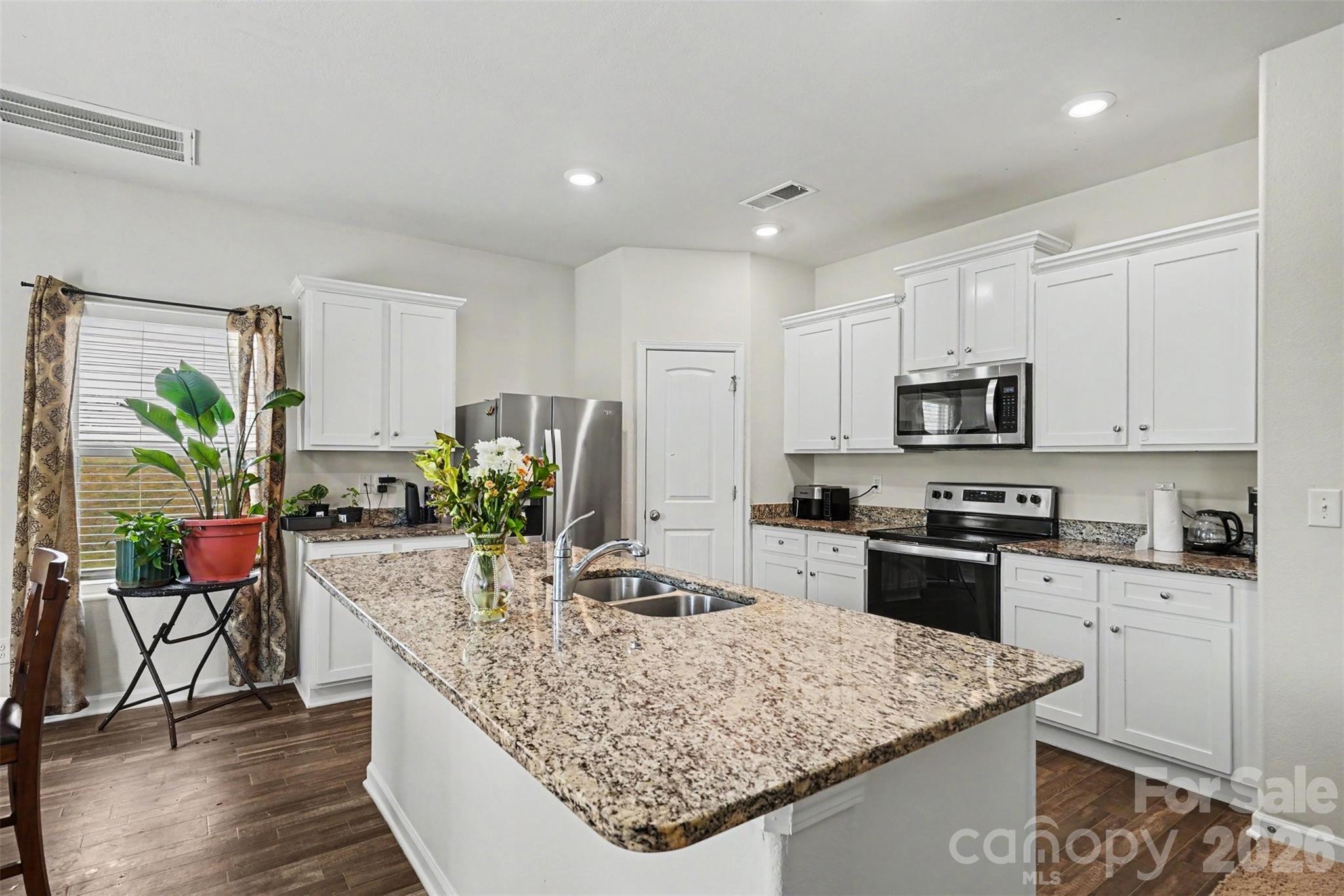 Photo 6 of 1112 Creedmore Court, Charlotte, NC