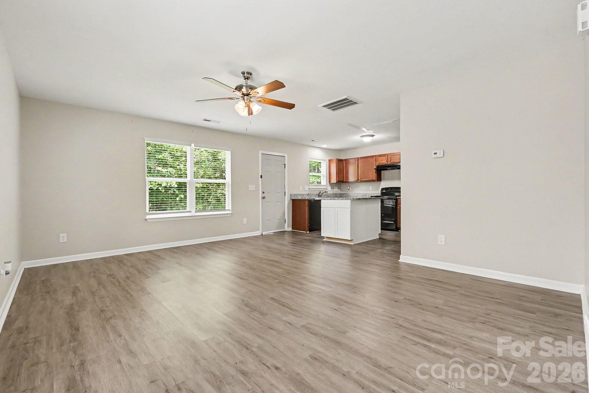 Photo 3 of 6532 Pennacook Drive, Charlotte, NC
