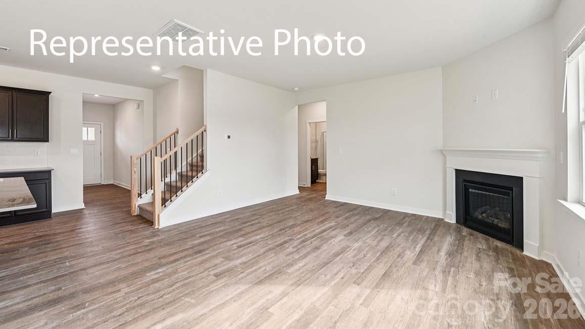 Photo 3 of 5616 Pamplona Way, Charlotte, NC