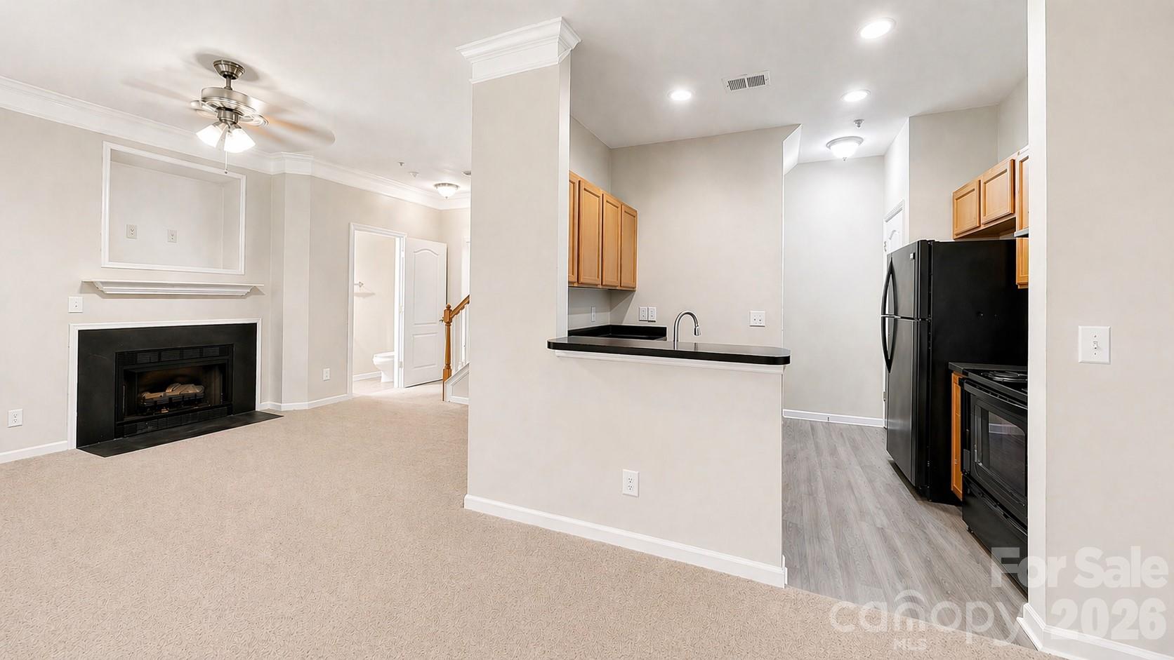 Photo 4 of 6525 Quarterbridge Lane, Charlotte, NC