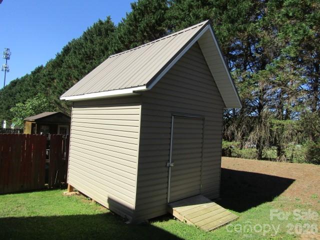 402 Trillium Court SW1, Conover, NC - photo 4 of 18
