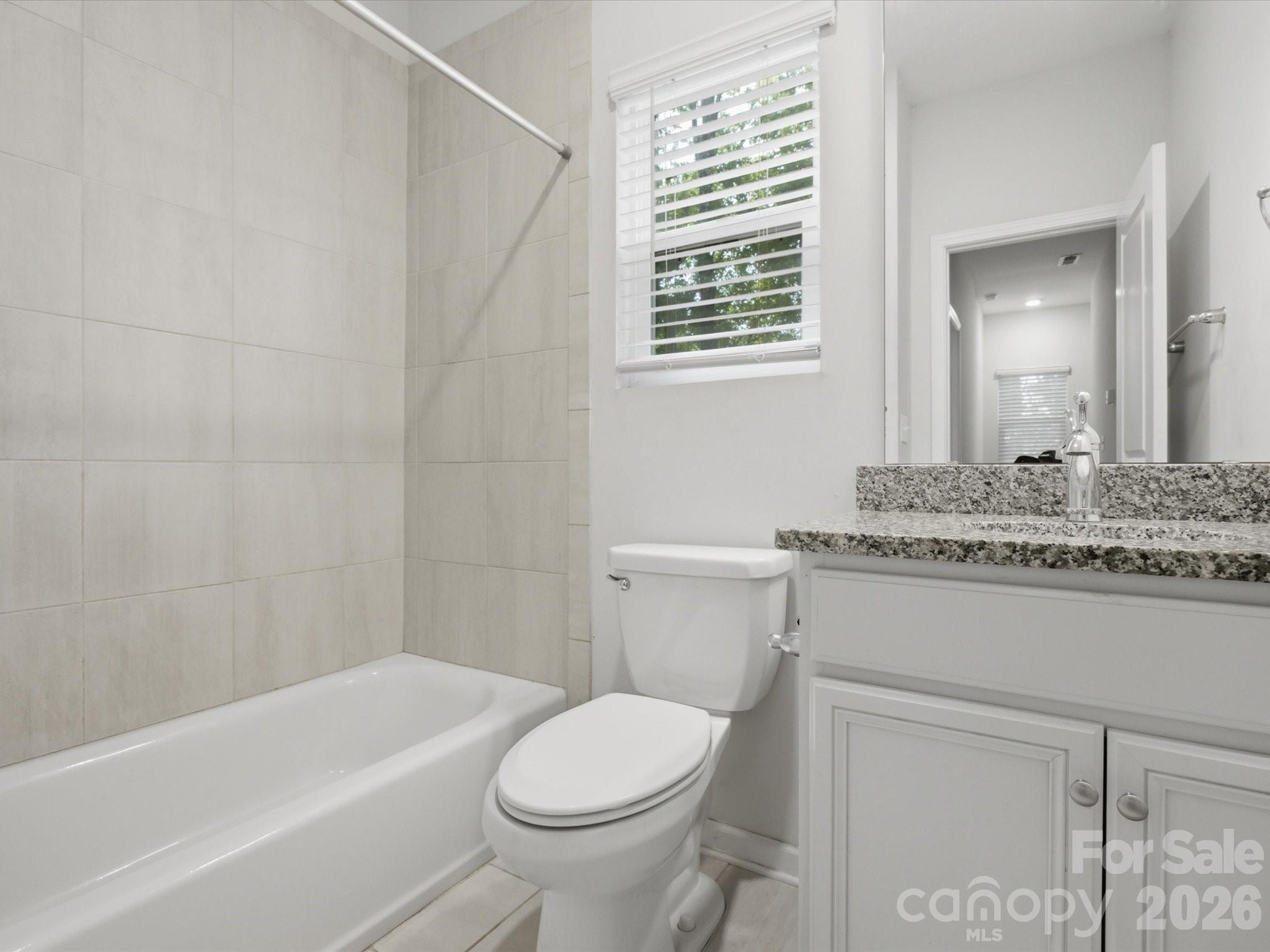 Home for sale at 1609 Ronald Street, Charlotte, NC — photo 15 of 25