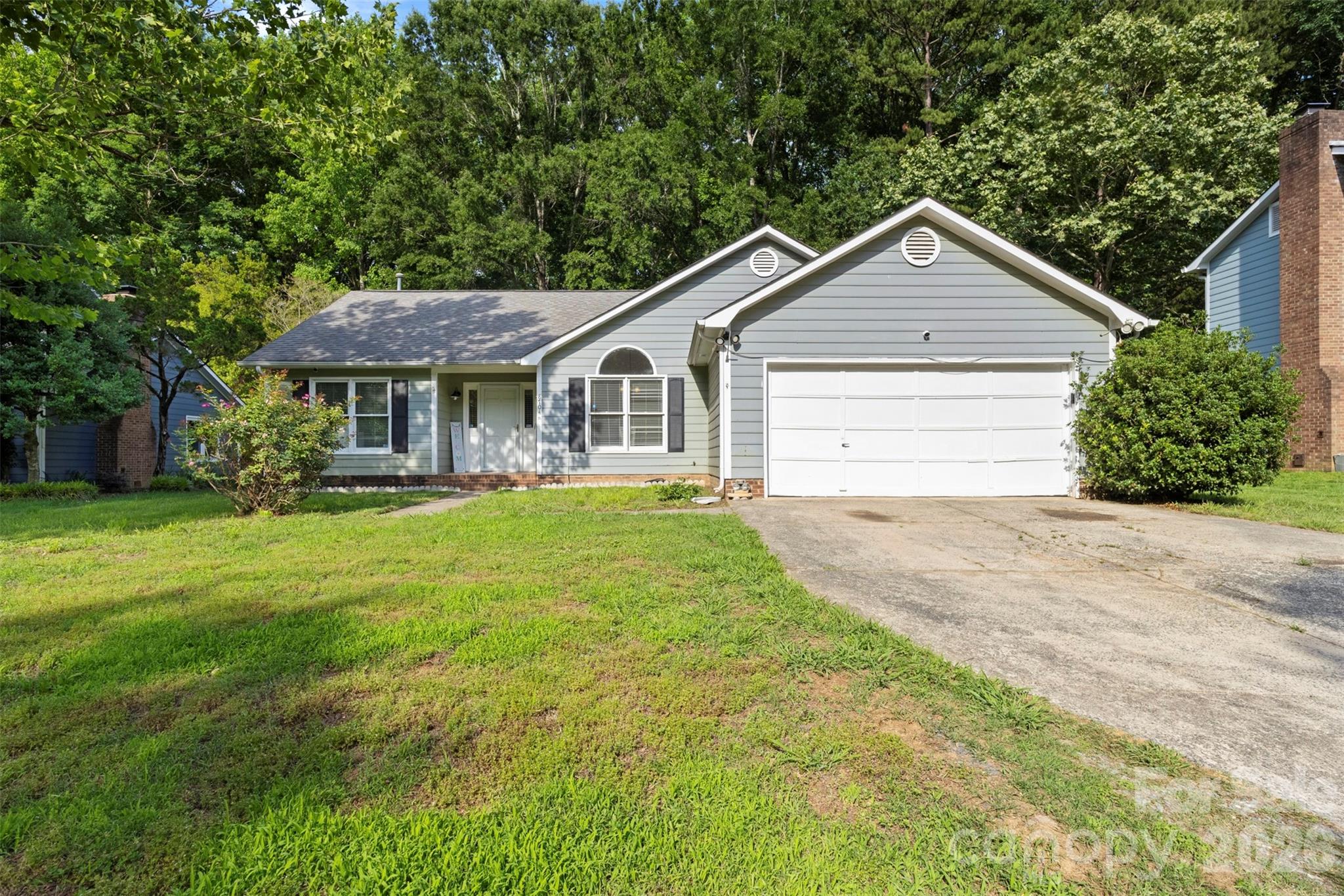 Home for sale at 8704 Hornwood Court, Charlotte, NC — photo 1 of 25