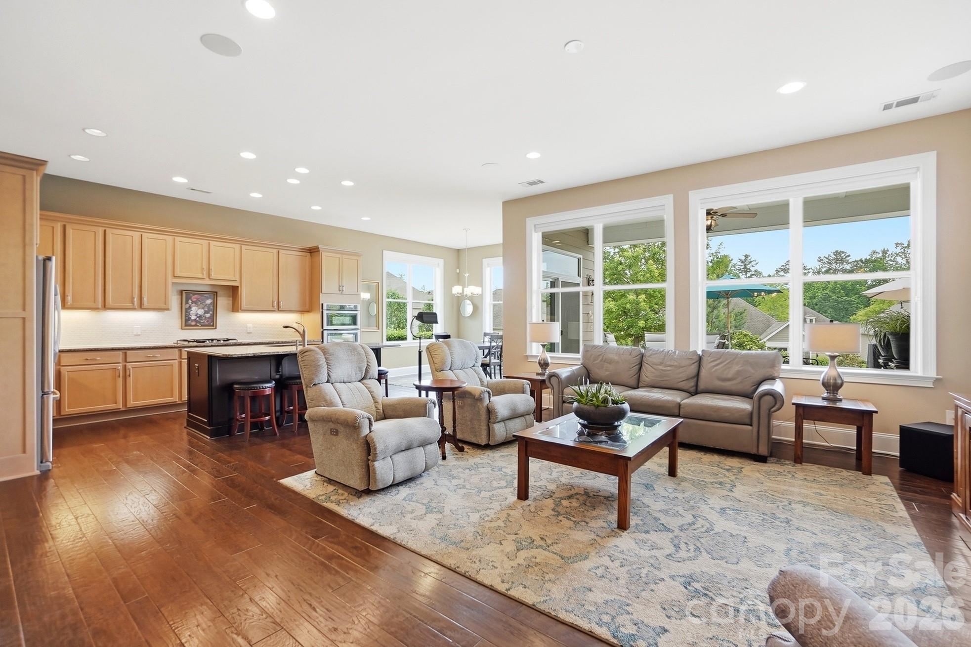 Photo 7 of 15519 Lake Ridge Road, Charlotte, NC