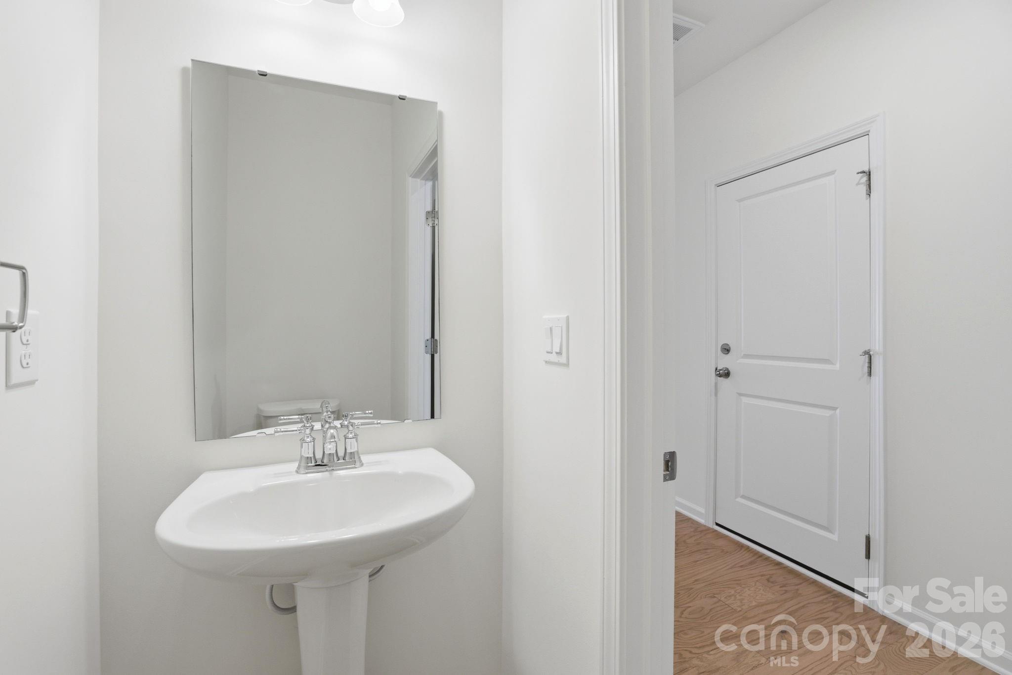 275 Harpers Run Lane, Matthews, NC - photo 12 of 32